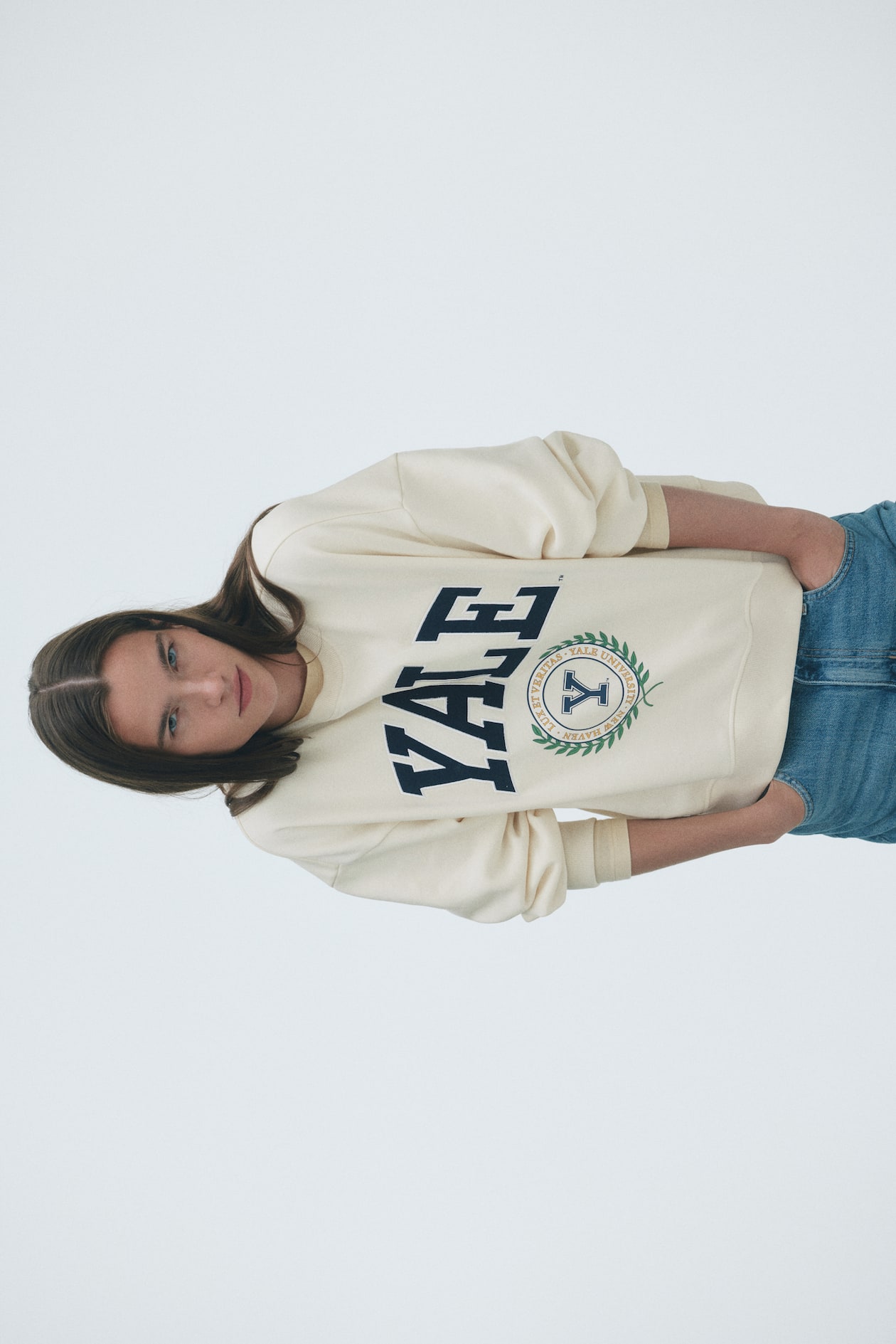 Design Detail Sweater - Light beige/Yale - Ladies | H&M AU