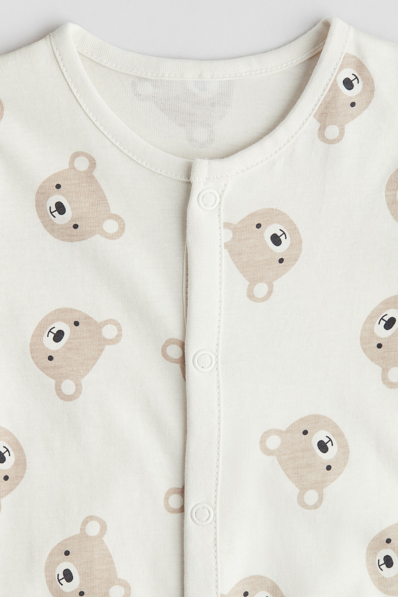 Light beige/Bears Patterned sleepsuit for kids | H&M GB