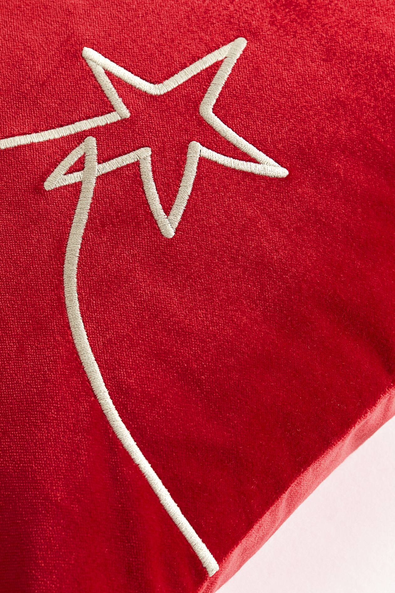 wi-teczna-poszewka-na-poduszk-czerwony-merry-christmas-home-h-m-pl