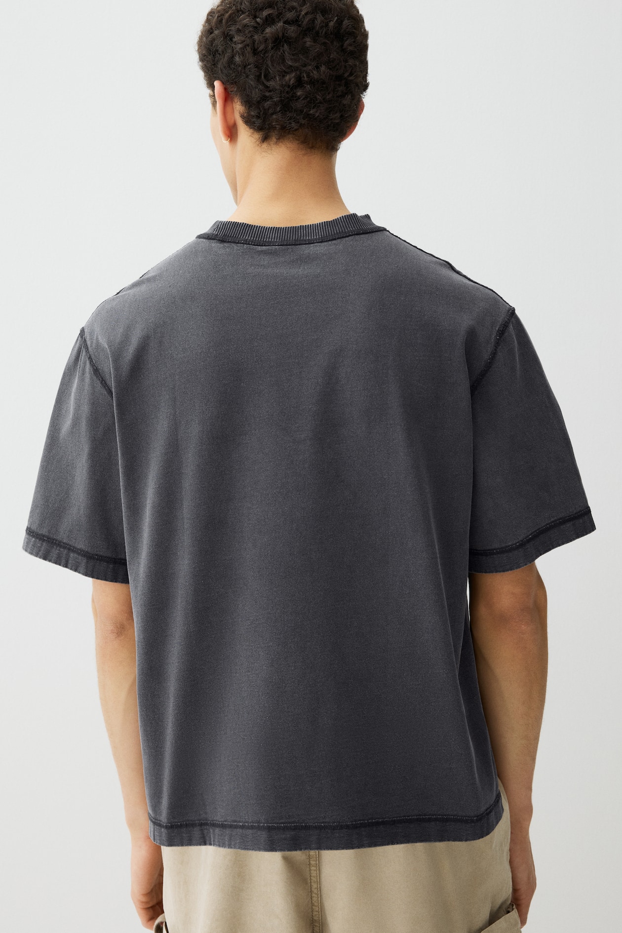 Boxy Fit Washed T-shirt - Black - Men | H&M US