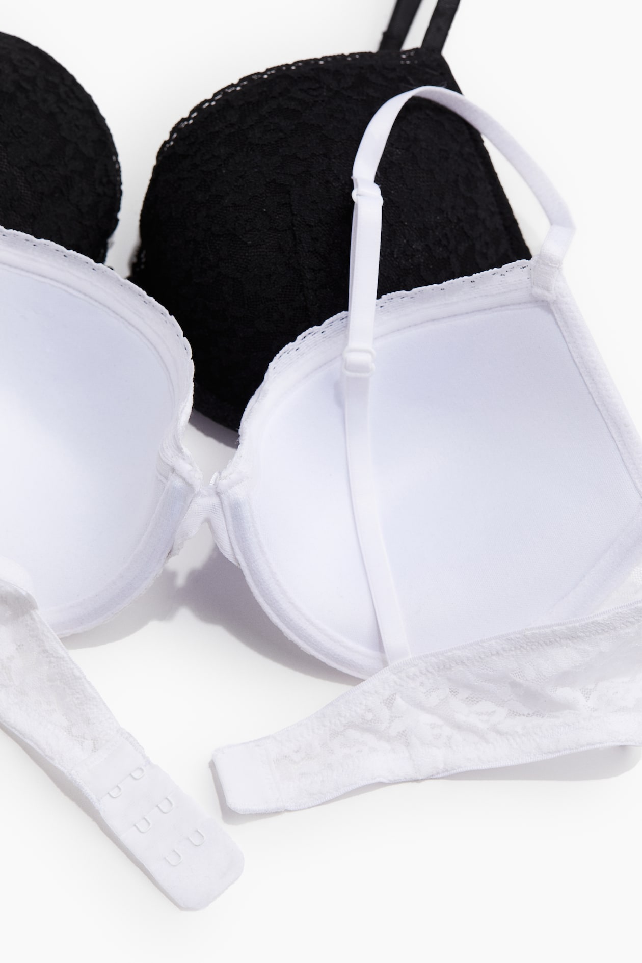 2-pack Lace Push-up Bras - Black/white - Ladies | H&M US