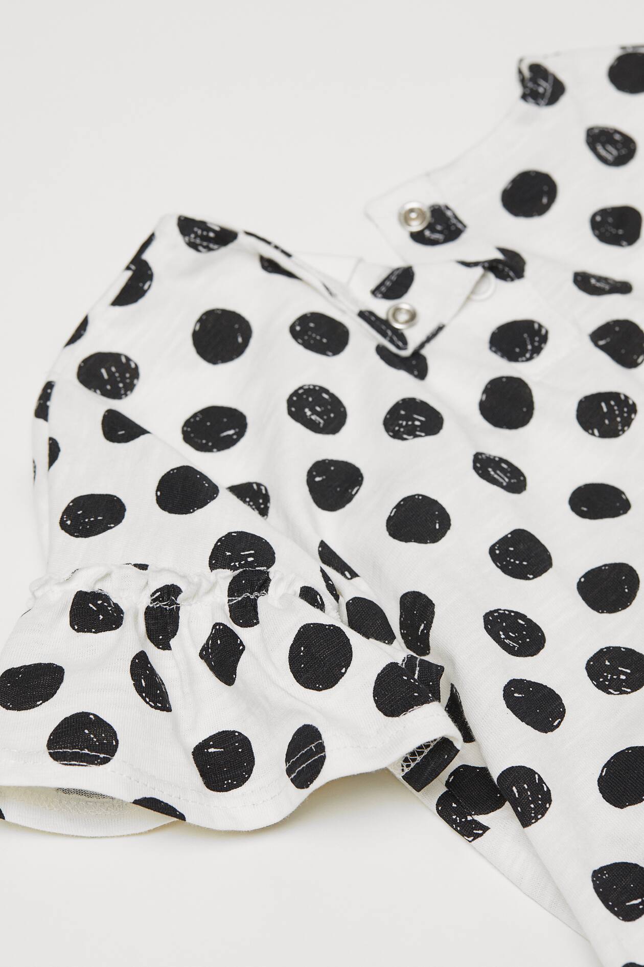 Topp och hängselbyxa - Kort ärm - Lång - Mörkgrå/Prickig - BARN | H&M SE