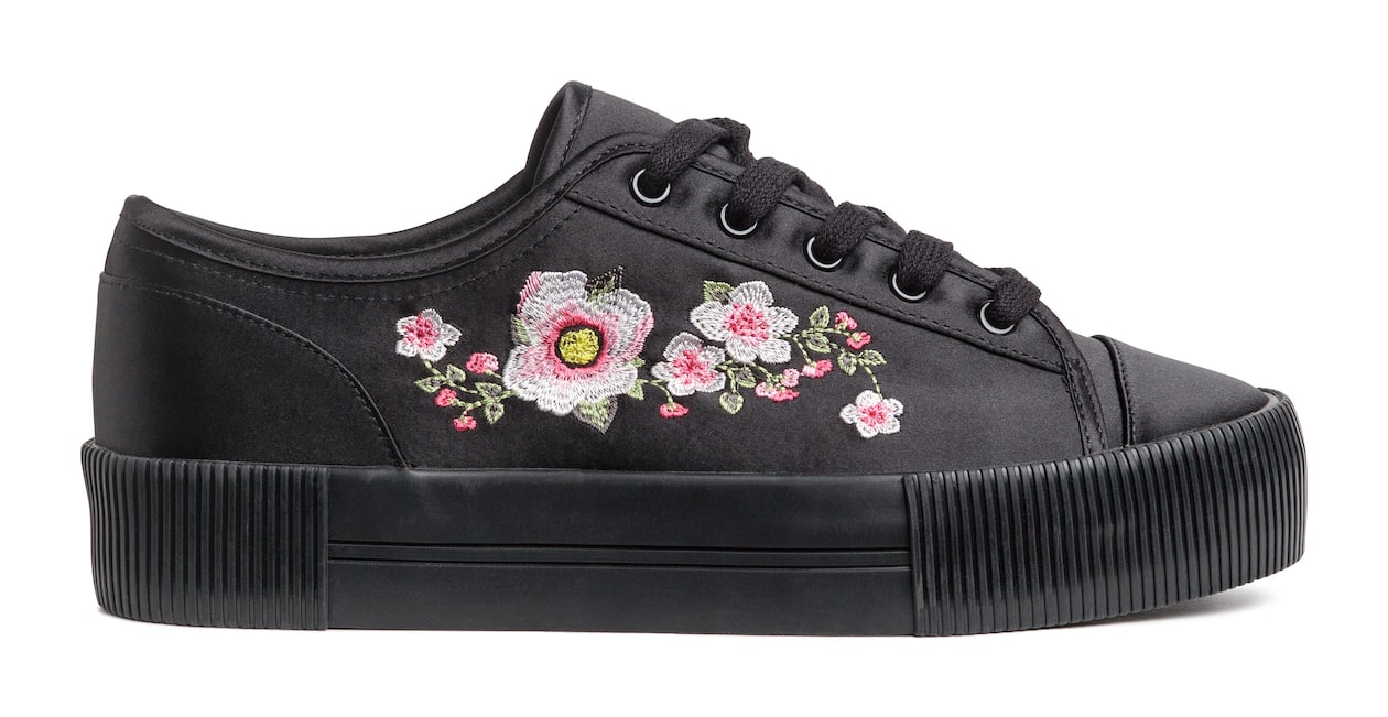 Embroidered trainers - Black - Cotton - Ladies | H&M IE
