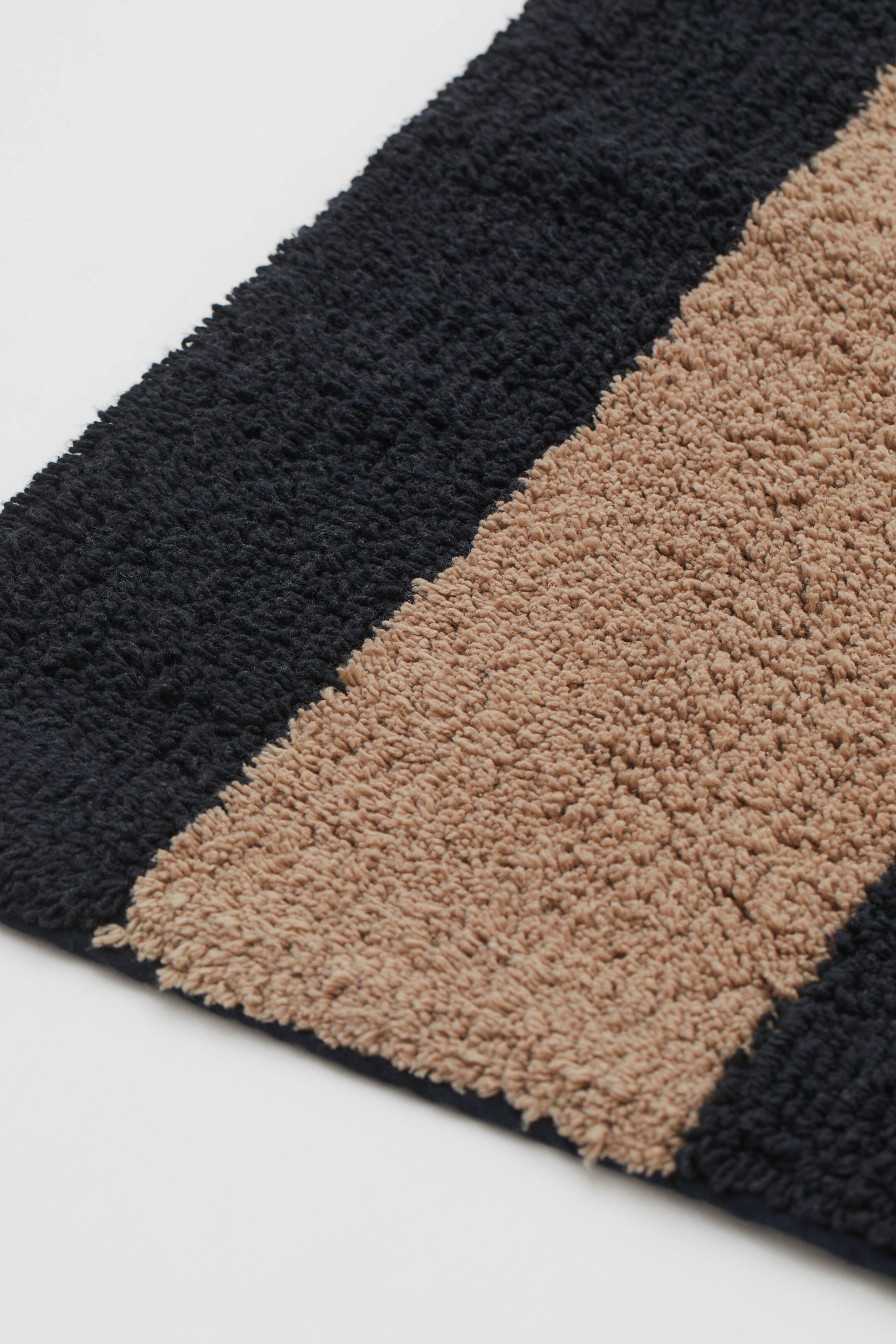 Stripet badematte - Beige/Sort stripet - Home All | H&M NO