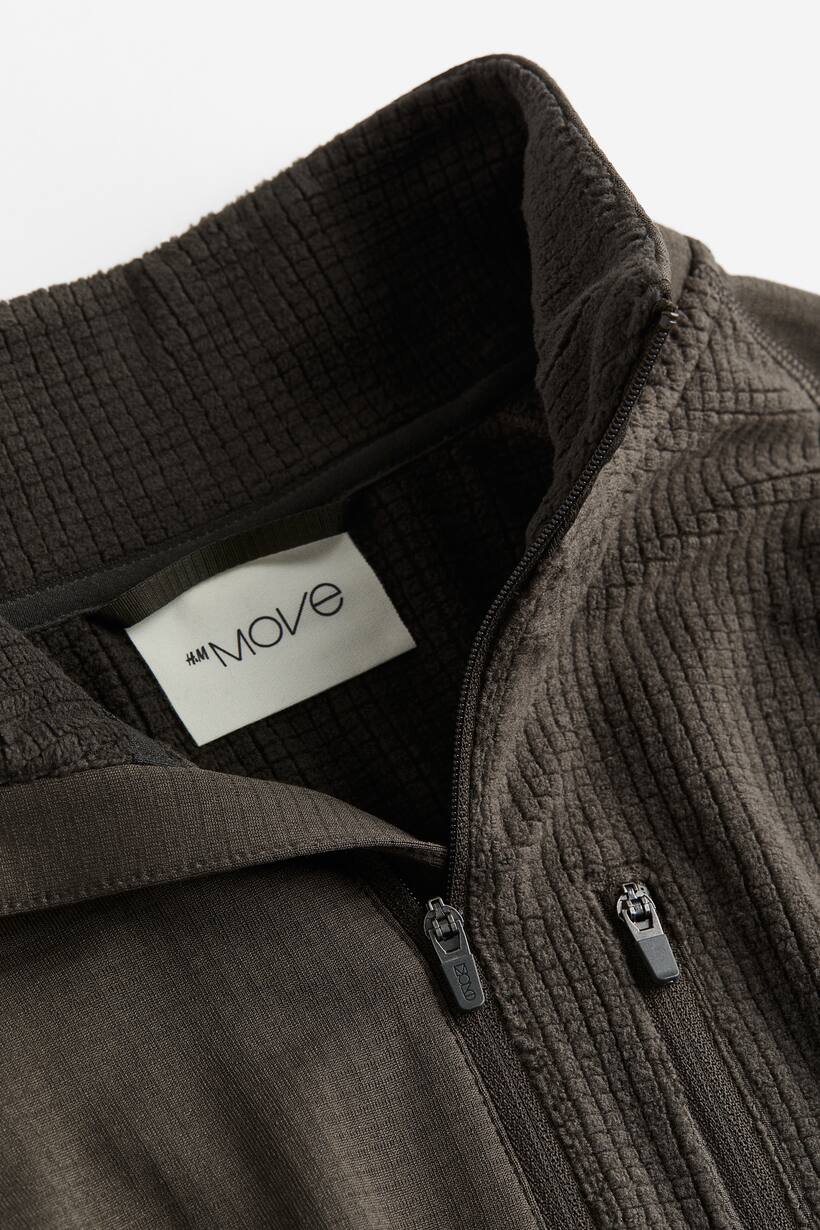 Slim Fit Mid layer top in DryMove™ - Dark grey - Men | H&M GB