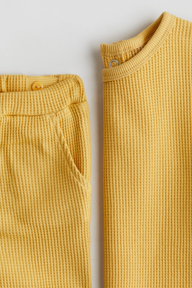 Dark yellow 2-Piece Waffled Jersey Set for kids | H&M US