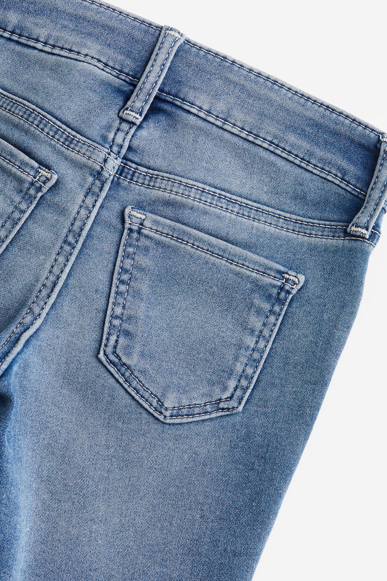 Washed denim blue Relaxed Tapered Fit Jeans for kids | H&M CA