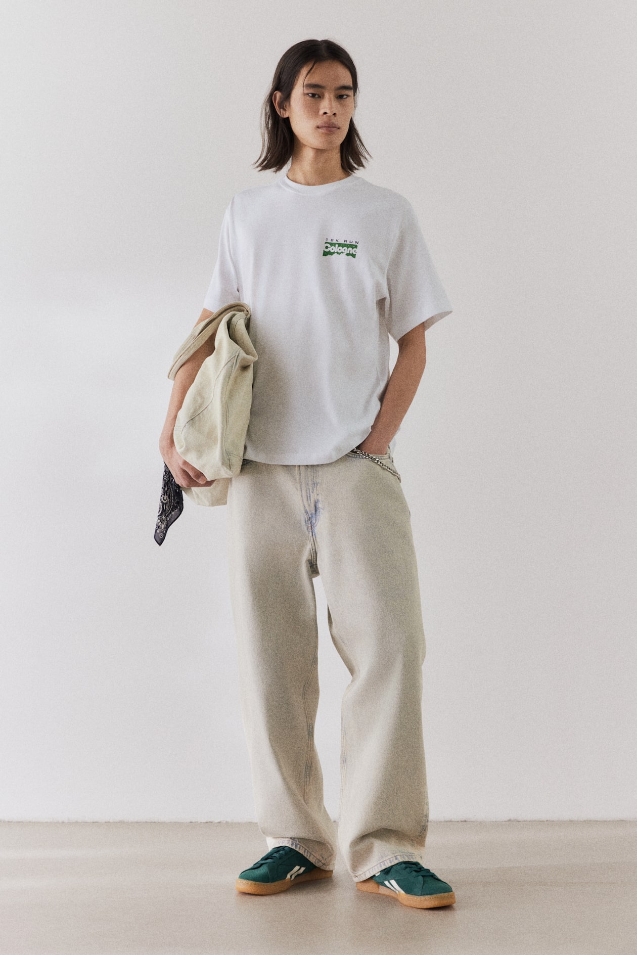 Men’s White/Cologne Loose Fit Printed T-shirt | H&M CA