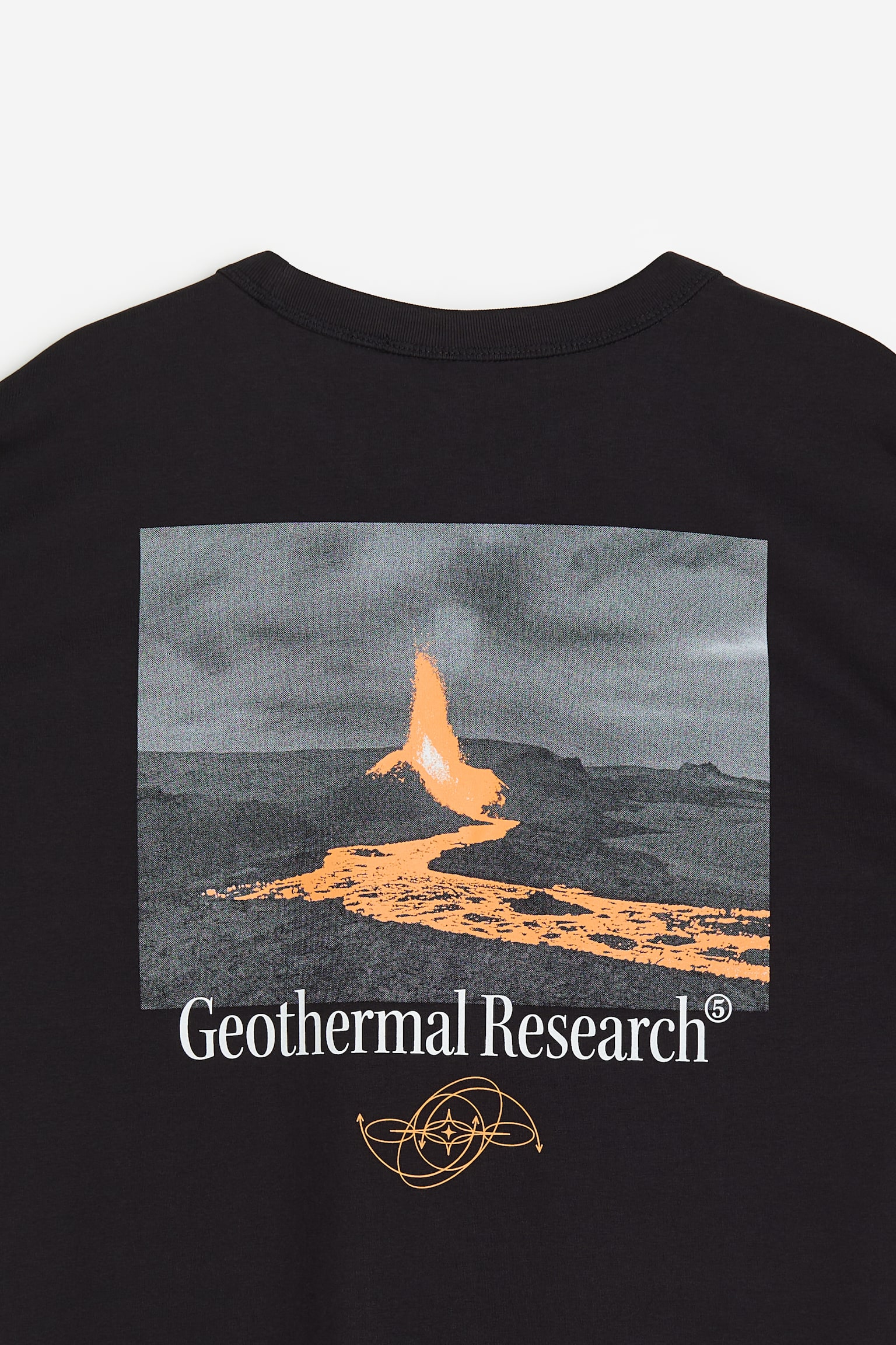 COOLMAX® Relaxed Fit T-shirt - Black/Geothermal Research - Men | H&M IN