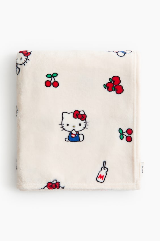 Patterned Fleece Blanket - Light beige/Hello Kitty - Home All | H&M US