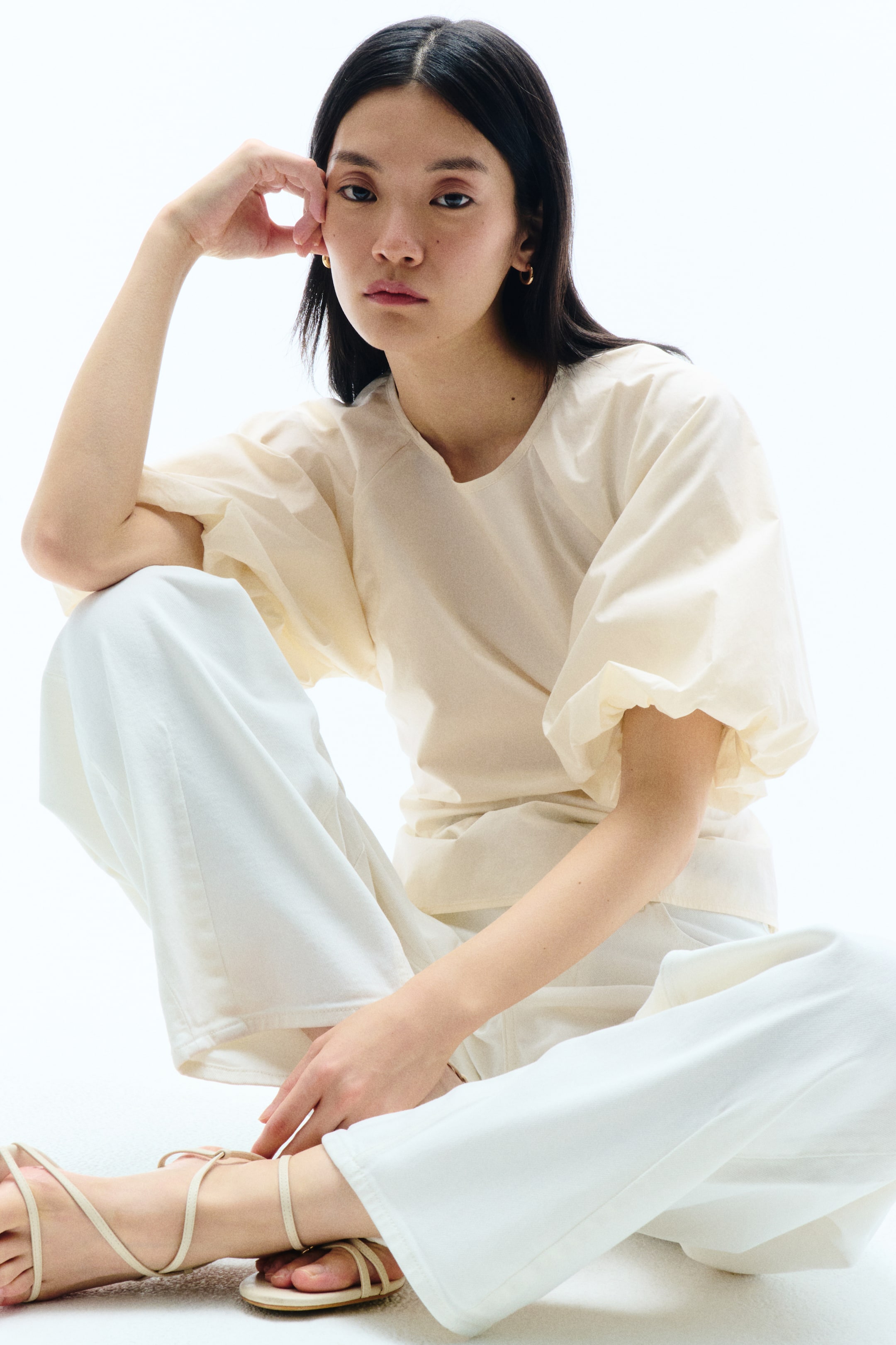 Balloon-sleeved cotton blouse - Cream - Ladies | H&M HK