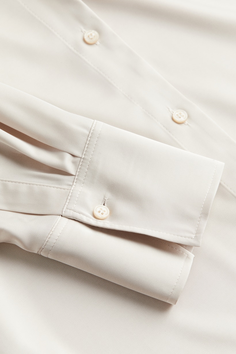 V-ringet bluse - V-ringning - Langt erme - Lys beige - DAME | H&M NO