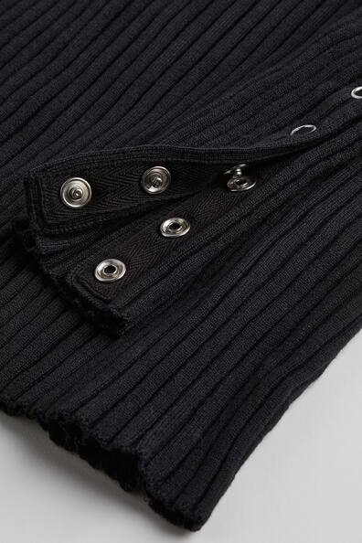 Merino Wool Sweater - Black - Ladies | H&M CA