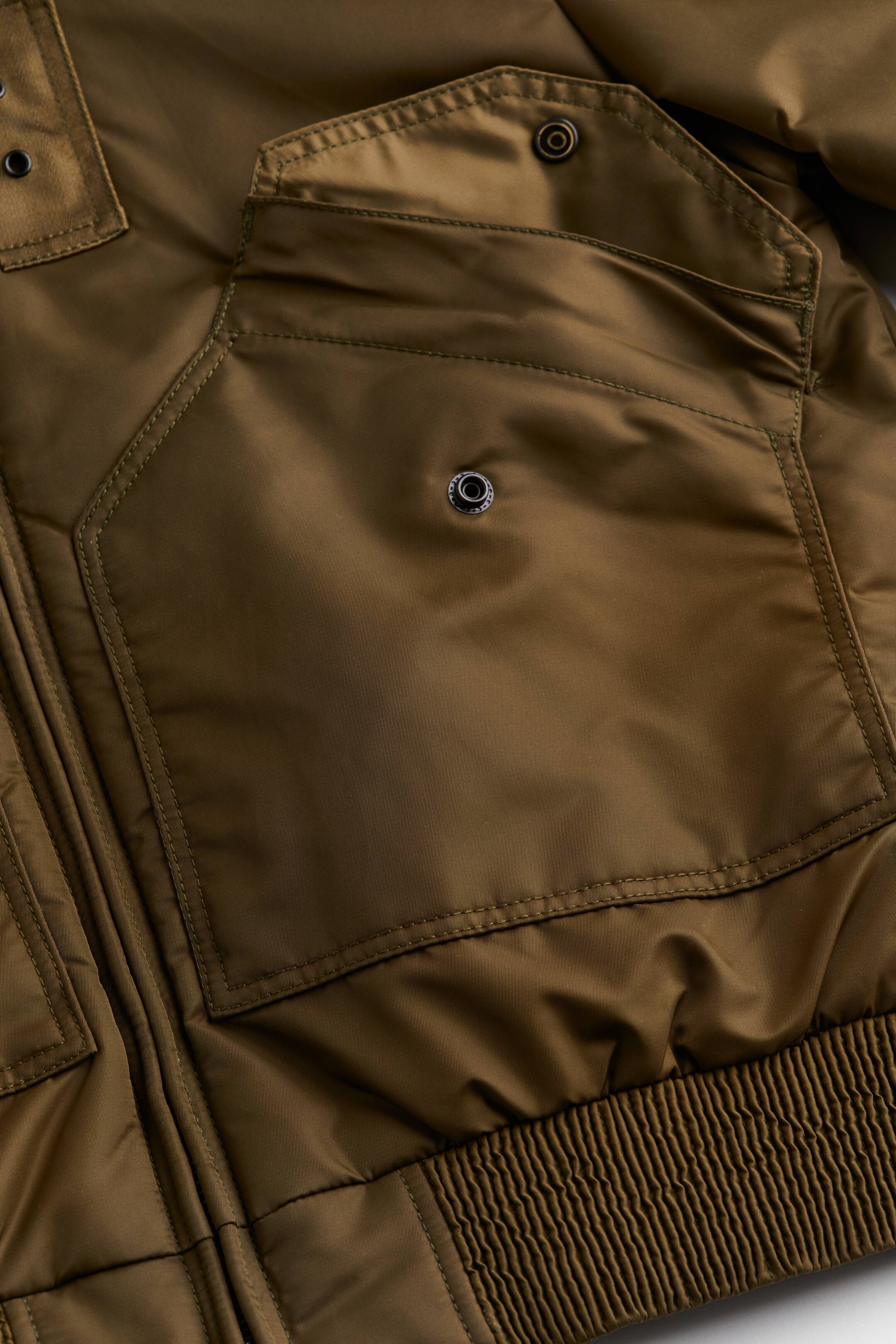 Nylon Bomber - Green - Ladies | H&M DE