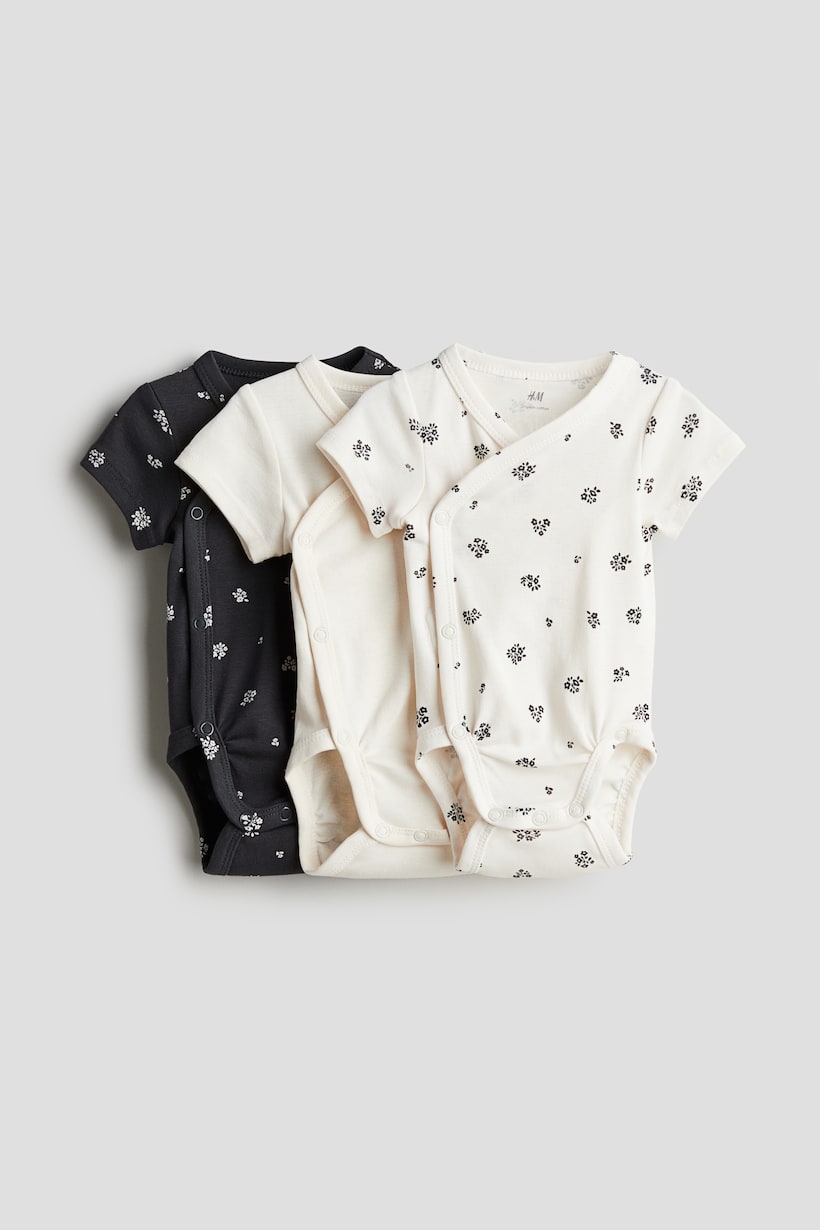 Newborn Baby Clothes | Girls & Boys | H&M CA