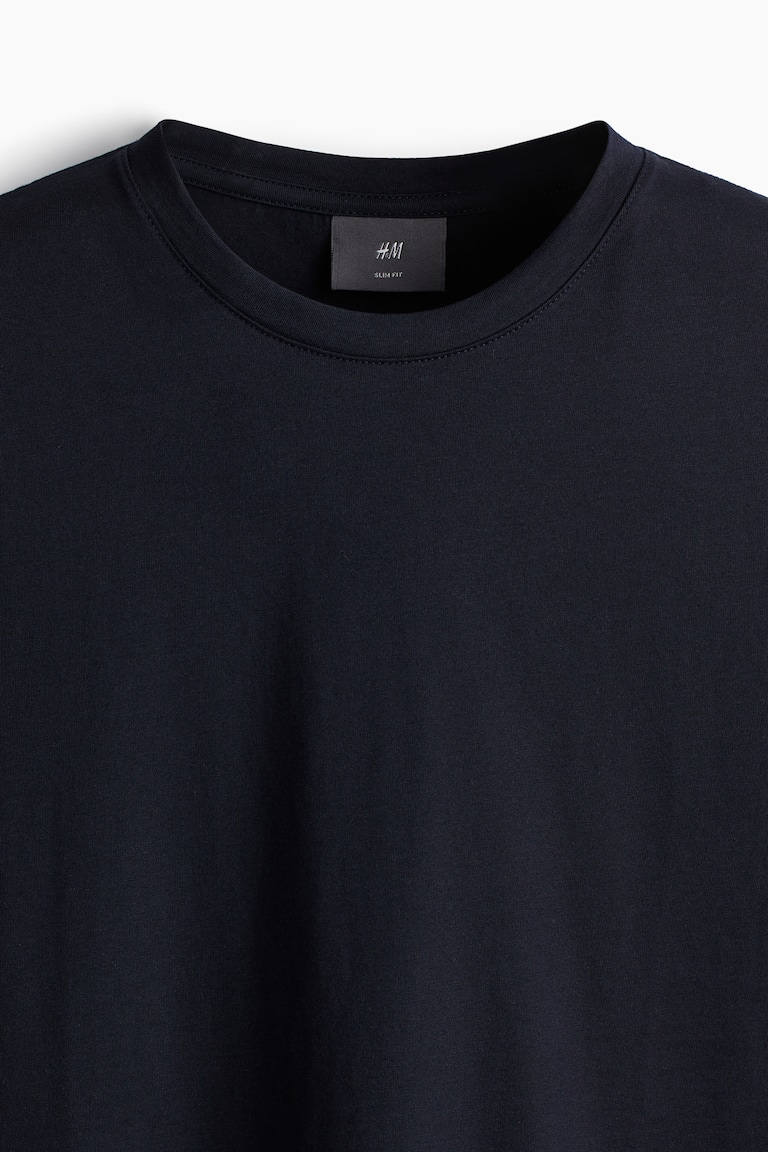 Men’s Navy blue Slim Fit Pima Cotton T-shirt | H&M US