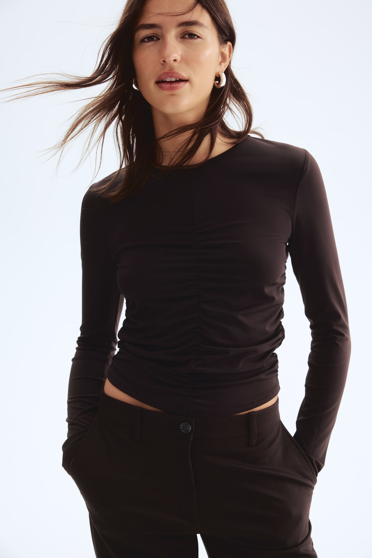 Top drapeado de manga larga - Café oscuro - Ladies | H&M MX