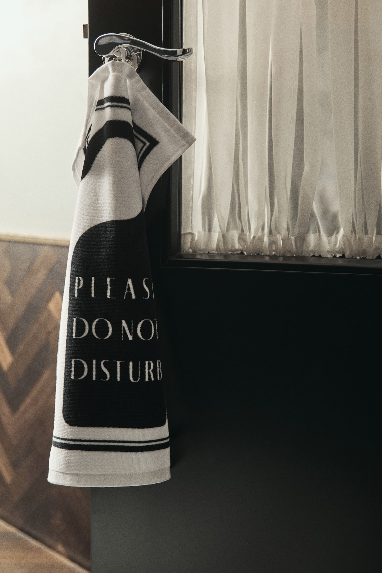 Toalla de invitados en rizo con motivo decorativo - Blanco/Do not disturb - HOME | H&M ES