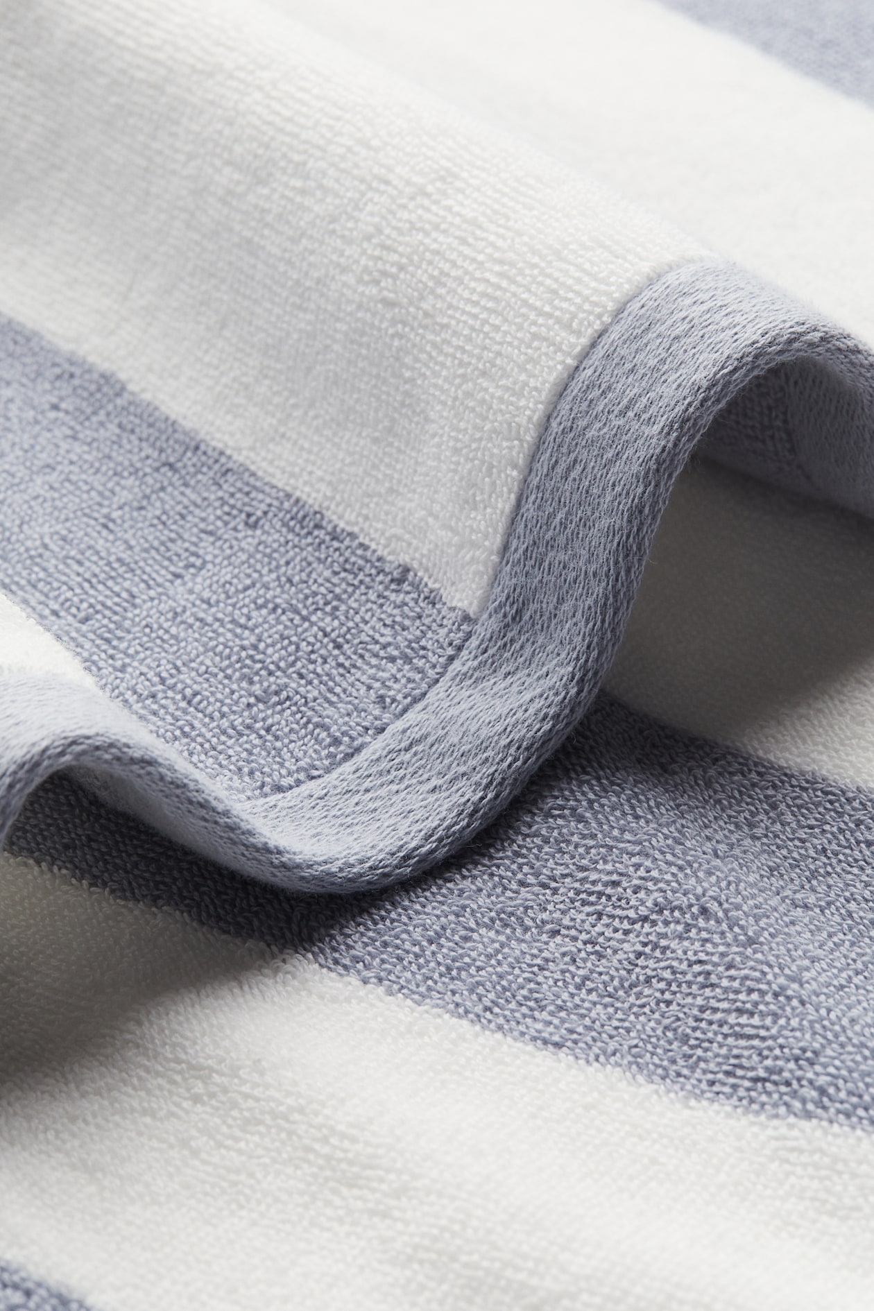 Light dusty blue/striped Bath Towel at H&M Home | H&M US