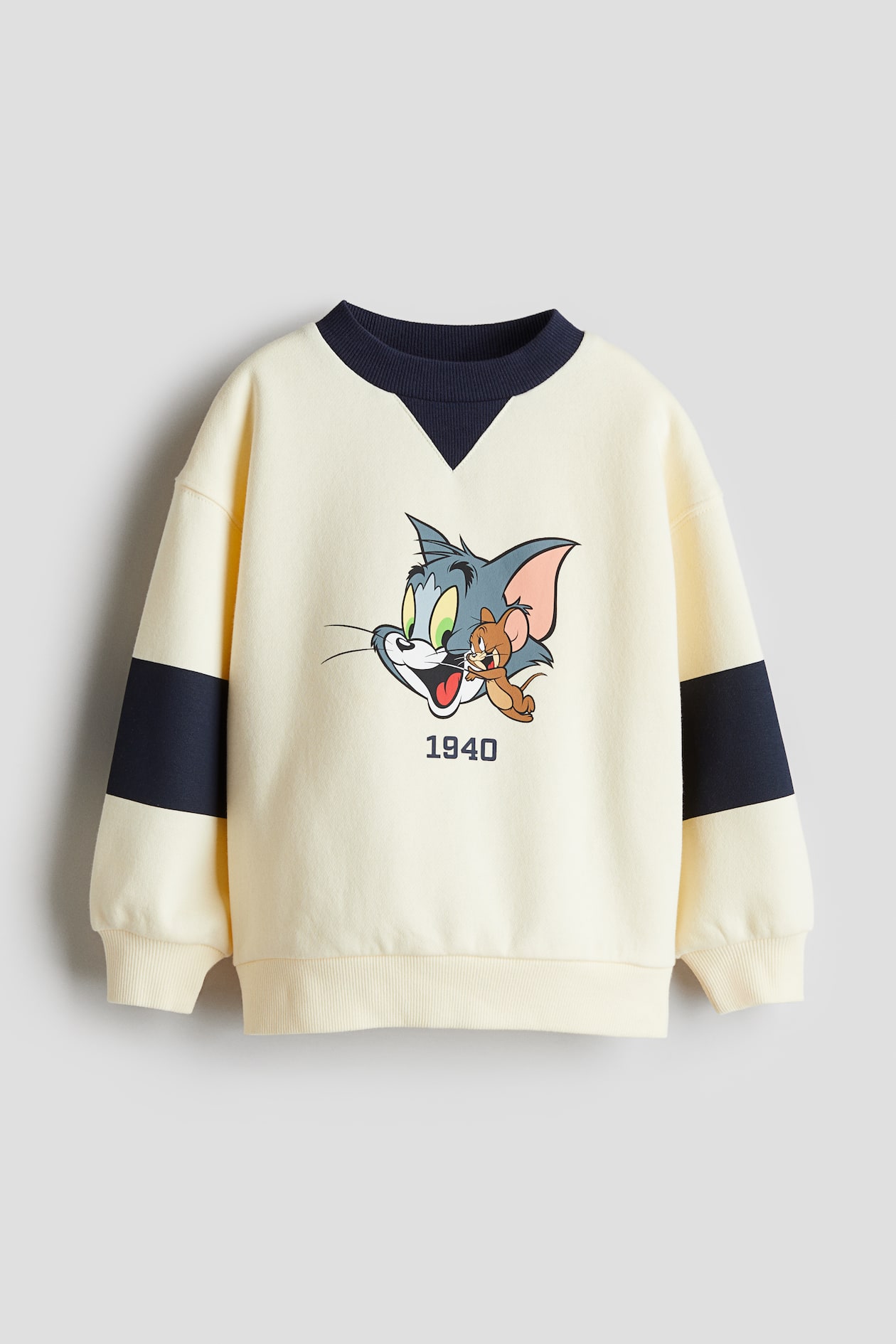 Light yellow/Tom and Jerry Oversized Printed Sweatshirt for kids | H&M CA