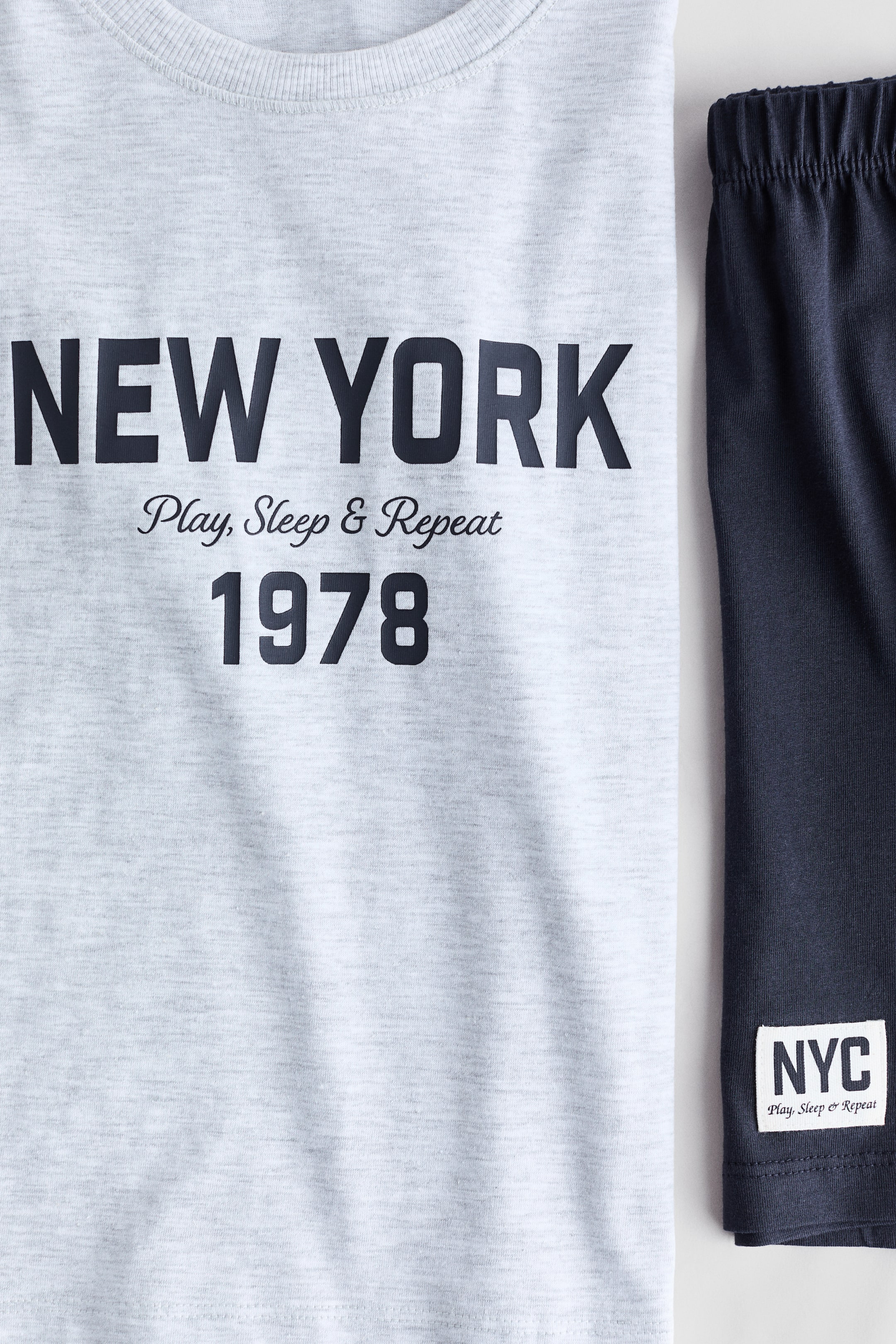Pijama - Cinzento claro/New York - CRIANÇA | H&M PT