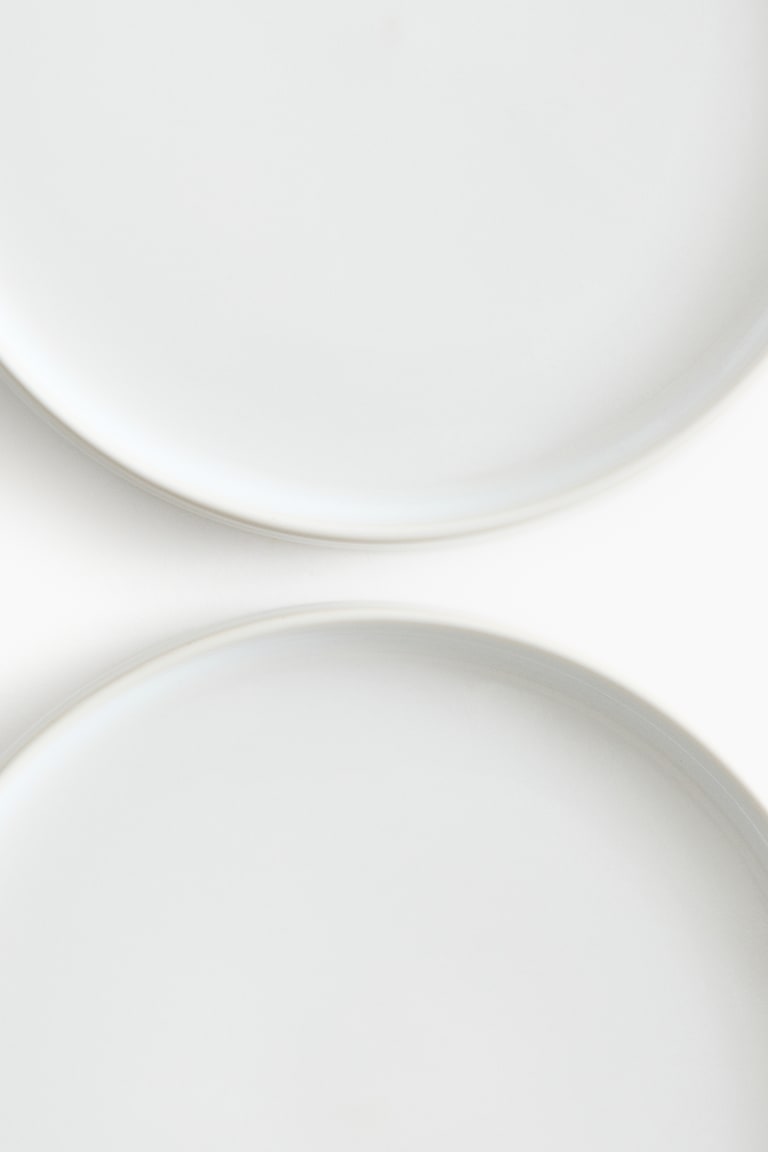 White 2-Pack Medium-Sized Stoneware Plates at H&M Home | H&M US