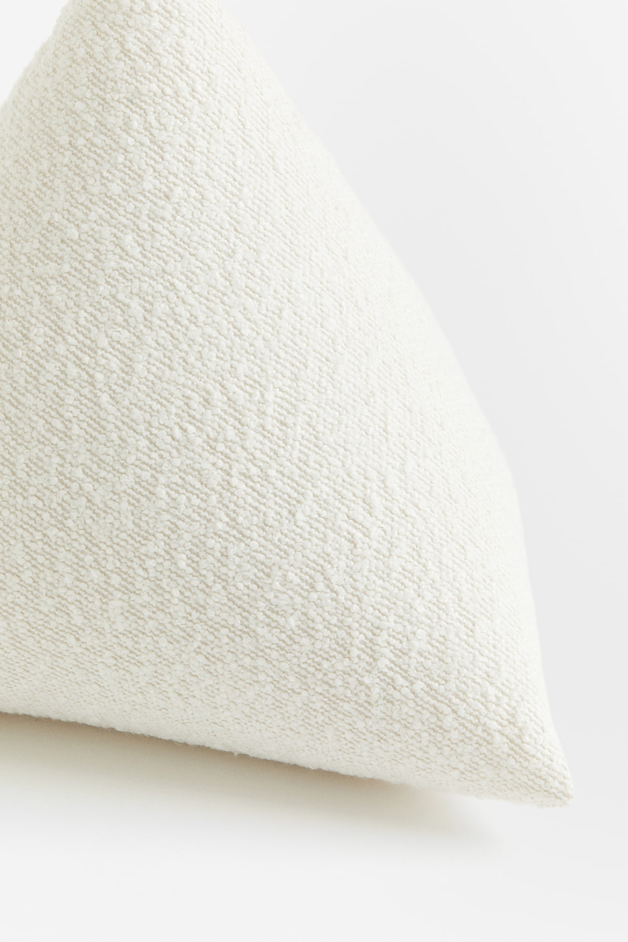 Pyramide cushion - White - Home All | H&M GB