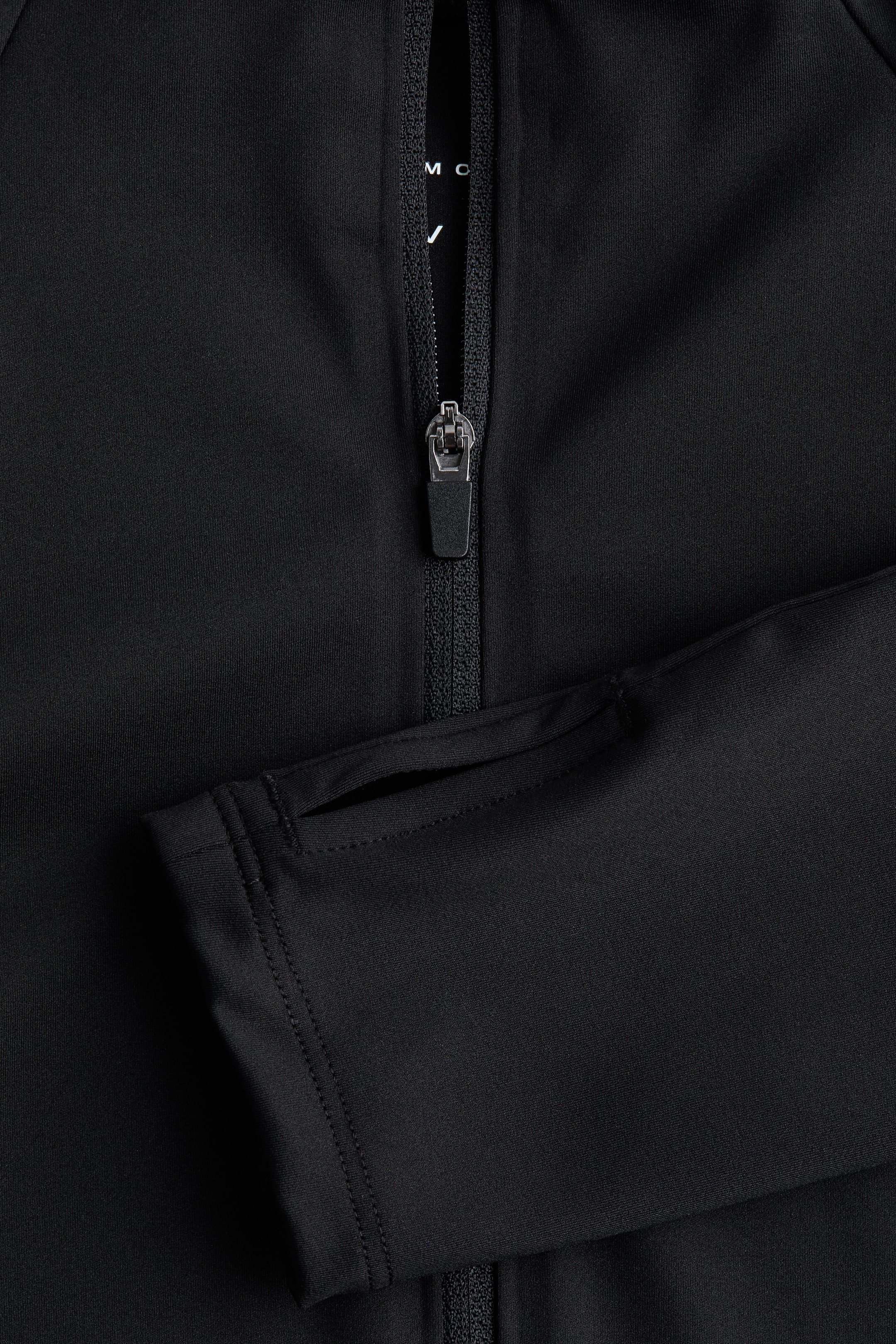 SculptMove™ Sports top - Black - Ladies | H&M MY