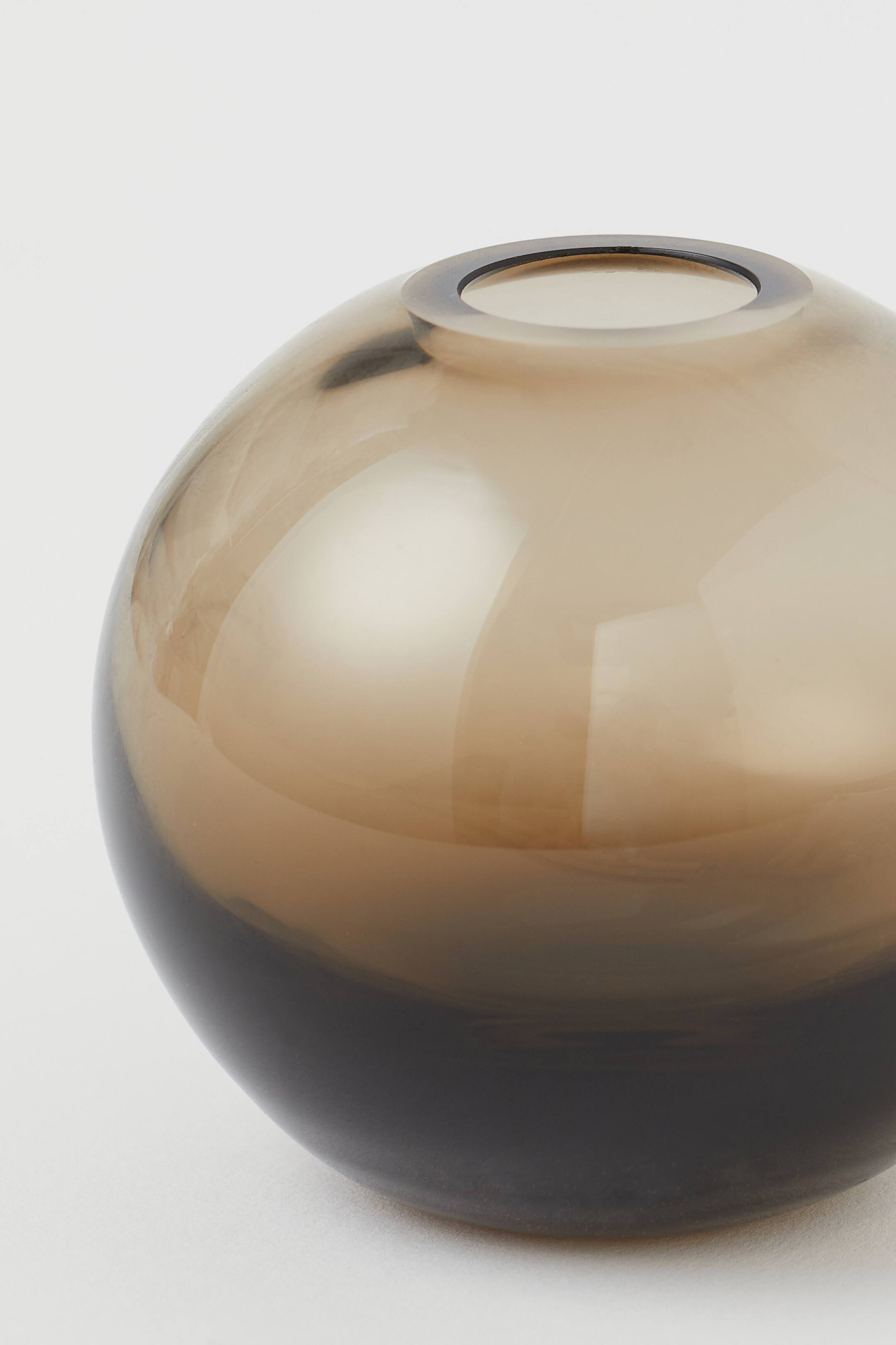 Clear glass mini vase - Beige - Home All | H&M RS