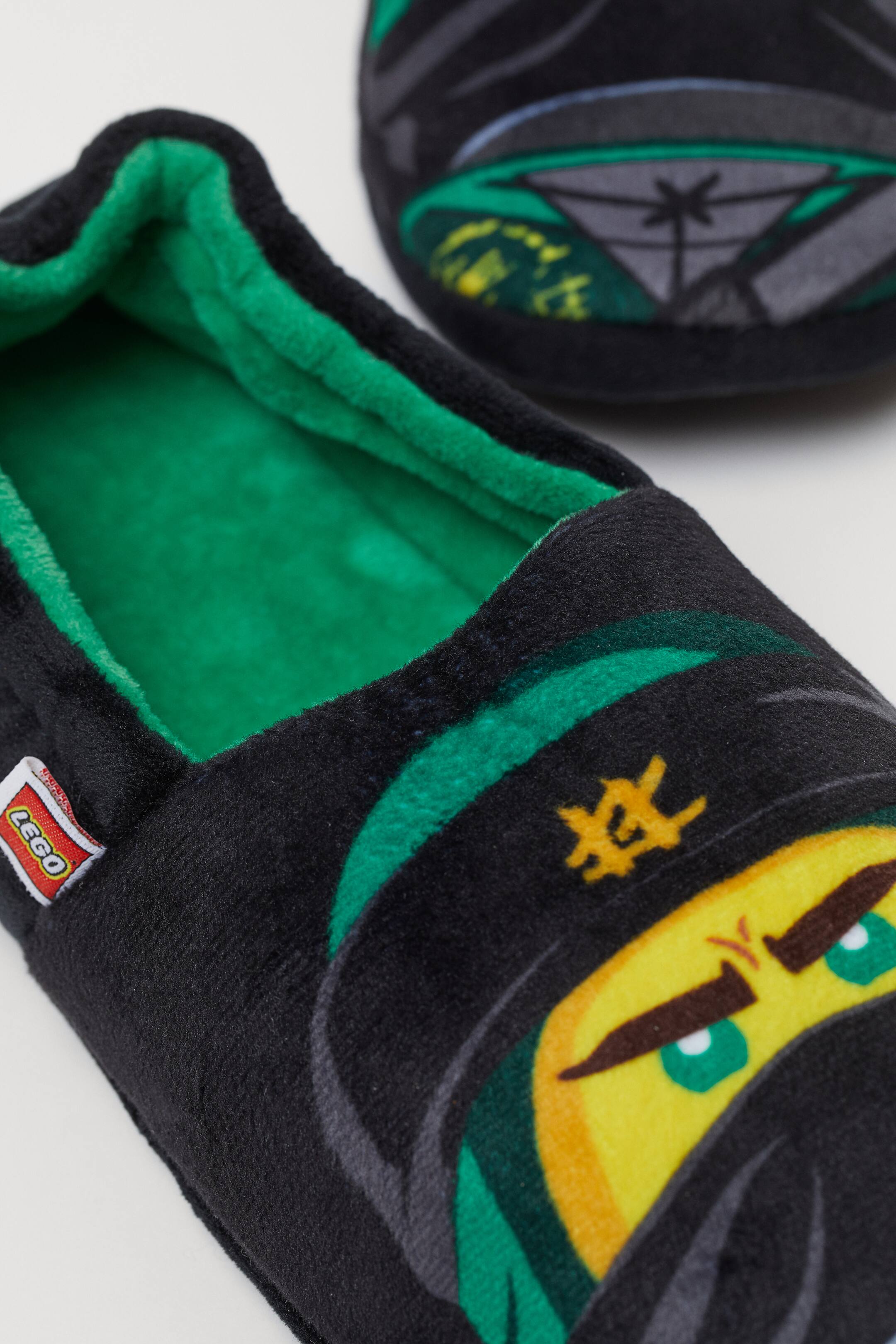 Soft slippers - Black/Ninjago - Kids | H&M GR