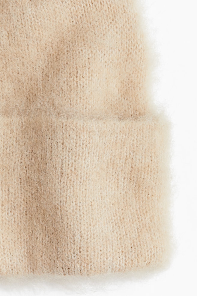 Fuzzy wool-blend beanie - Beige - Men | H&M GB