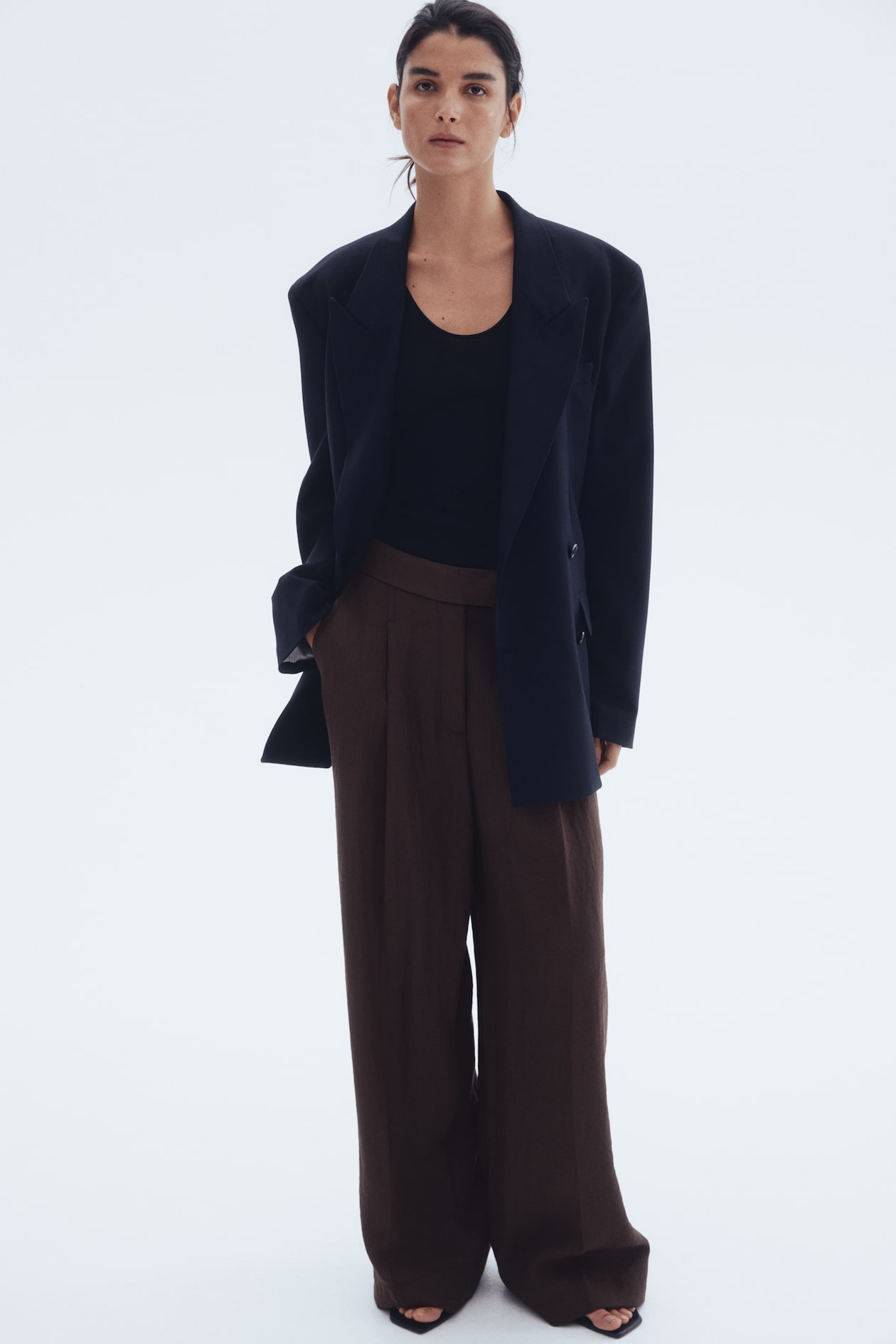 Vida byxor | Höd midja, kostymbyxor & mer | H&M SE