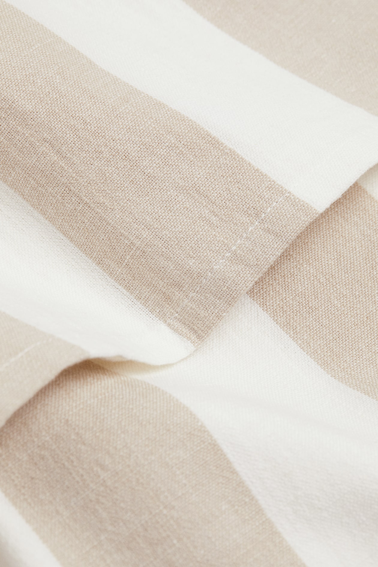 Nappe rayée en lin mélangé - Beige clair/rayé - Home All | H&M FR
