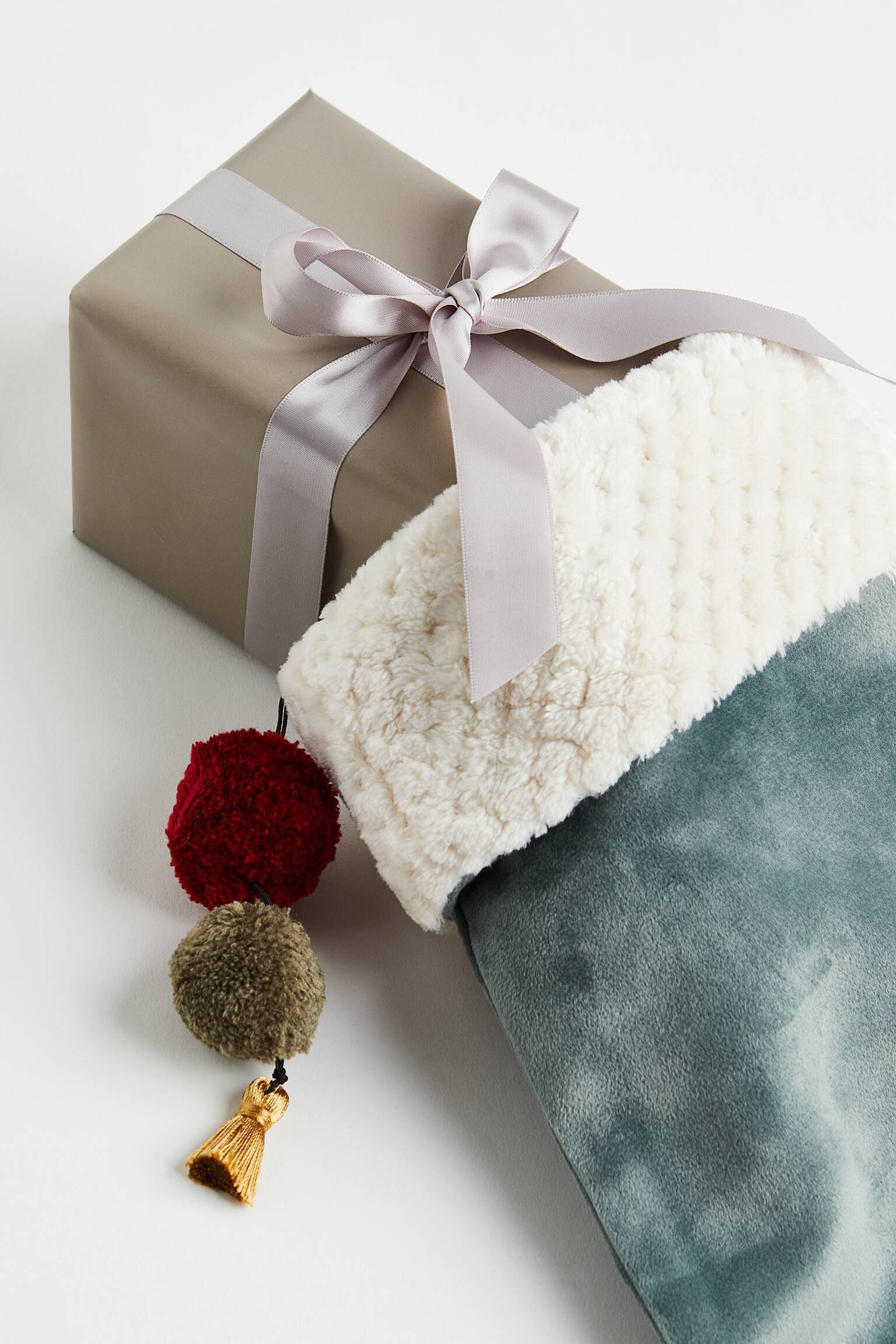 Christmas Stocking - Green - Home All | H&M CA