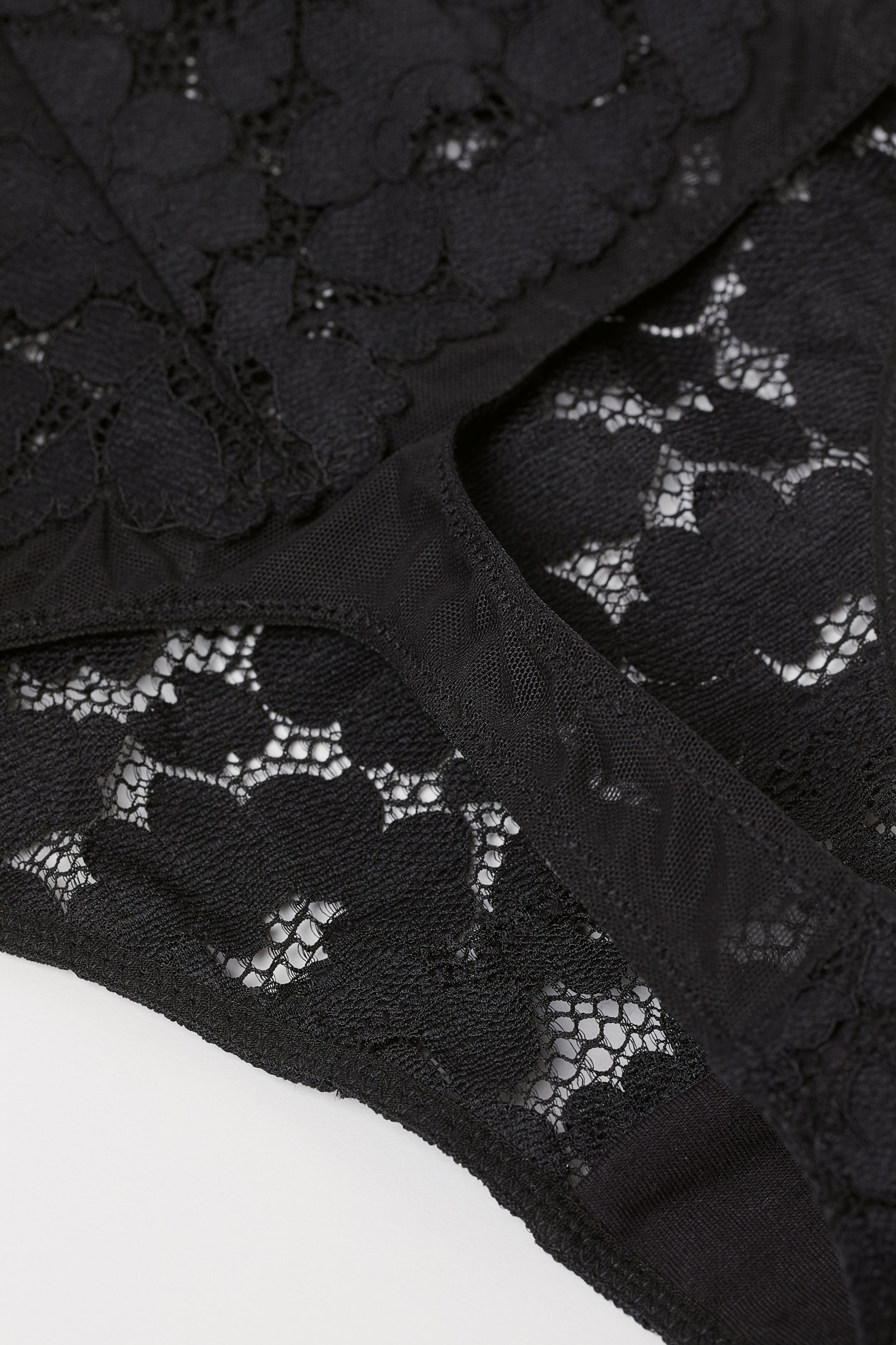 Spitzenslip Thong - Hoher Bund - Schwarz - Ladies | H&M DE