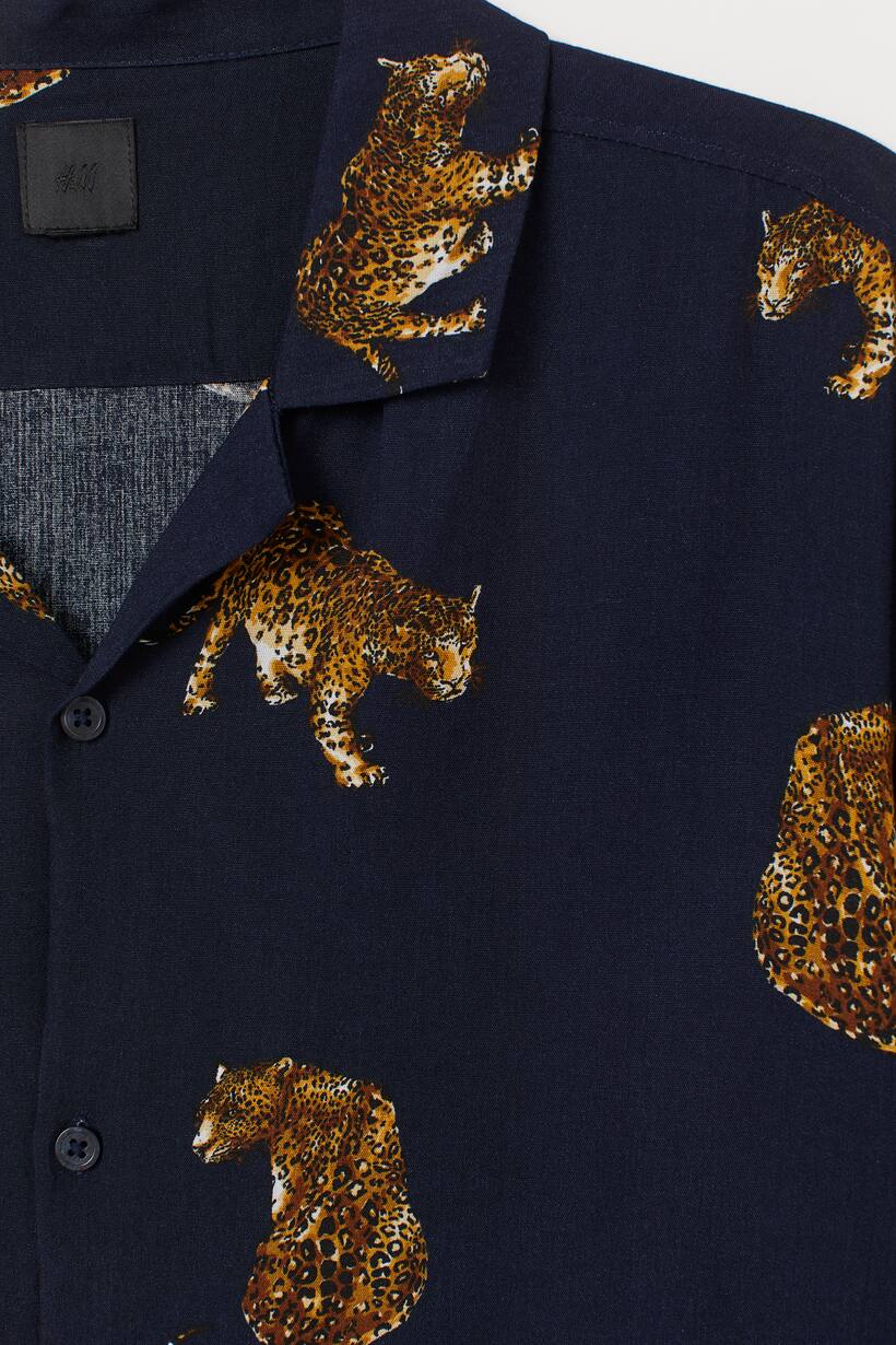 Patterned Resort Shirt - Short sleeve - Regular length - Dark blue ...