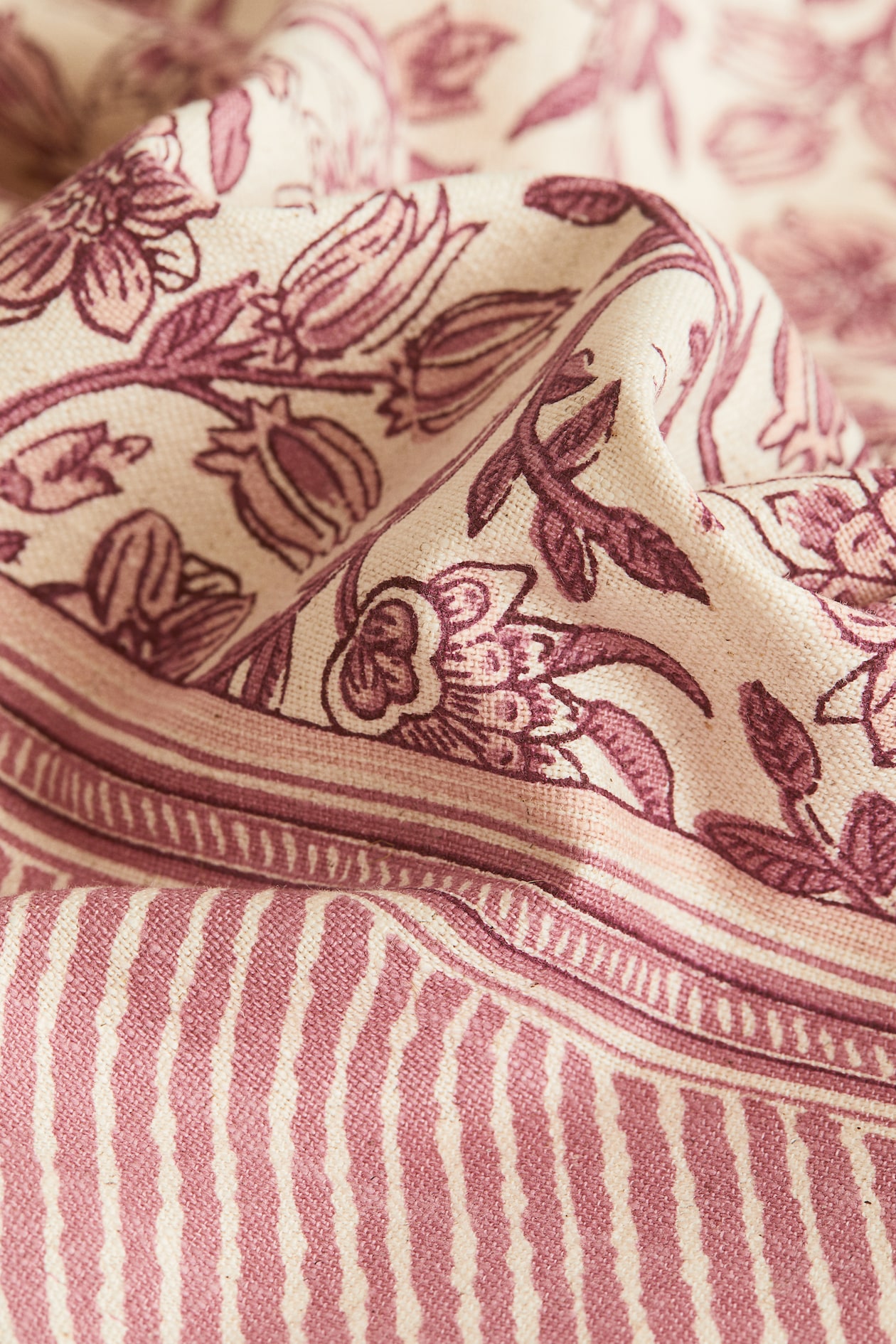 Pink/floral Extra-Long Patterned Cotton-Blend Table Runner at H&M Home ...