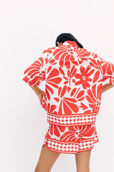 Patterned Drawstring Shorts - White/red patterned - Ladies | H&M US