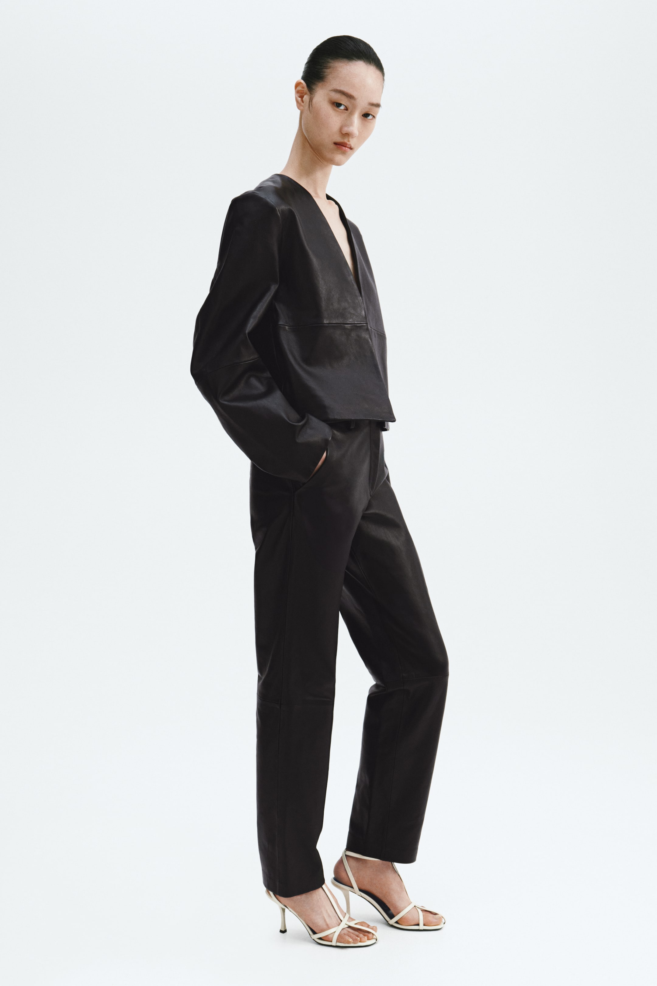 Women's Black Leather trousers | H&M HK