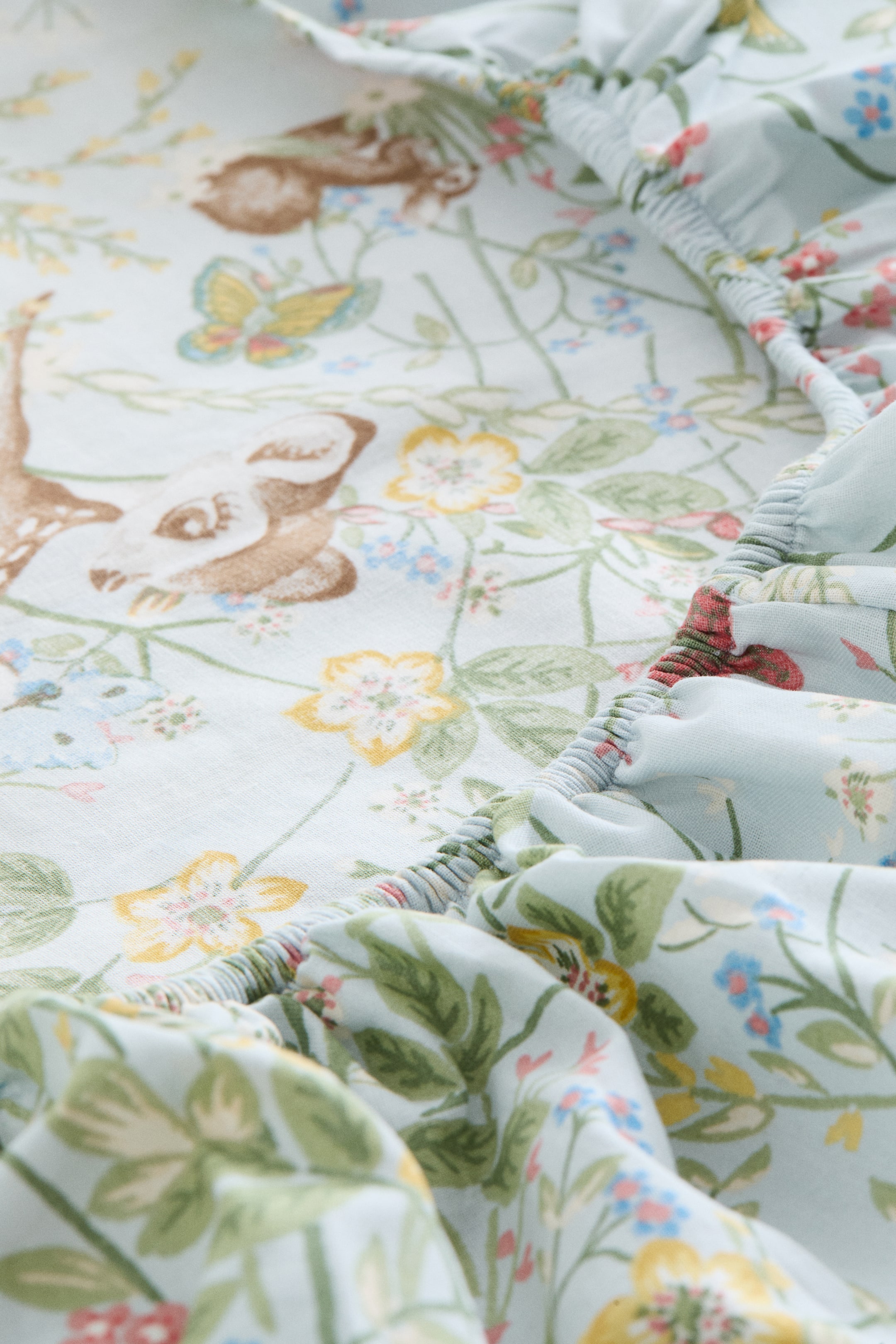 Patterned cotton fitted sheet - Light blue/Bambi - Home All | H&M IN