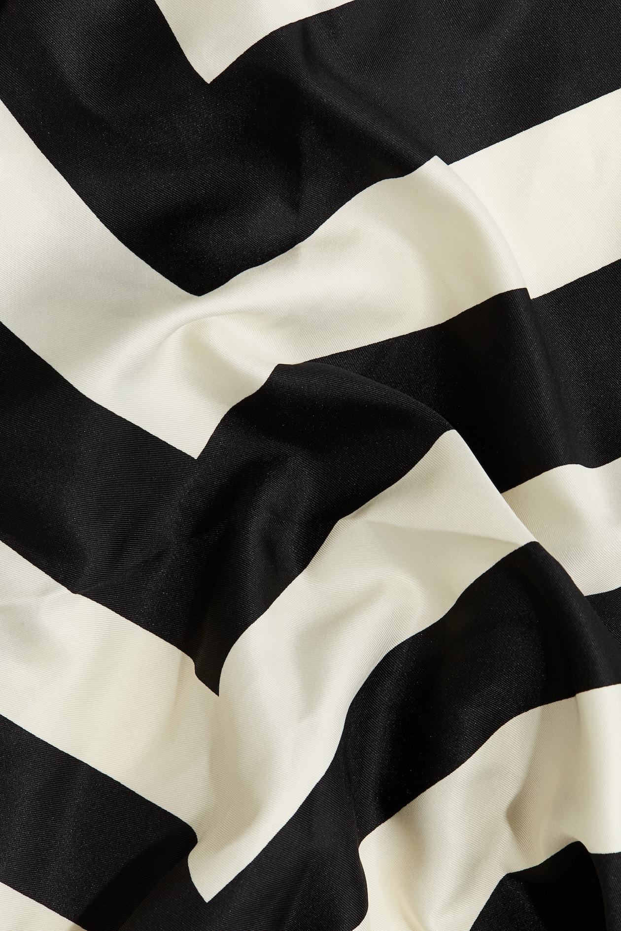 Patterned Scarf - Cream/patterned - Ladies | H&M US