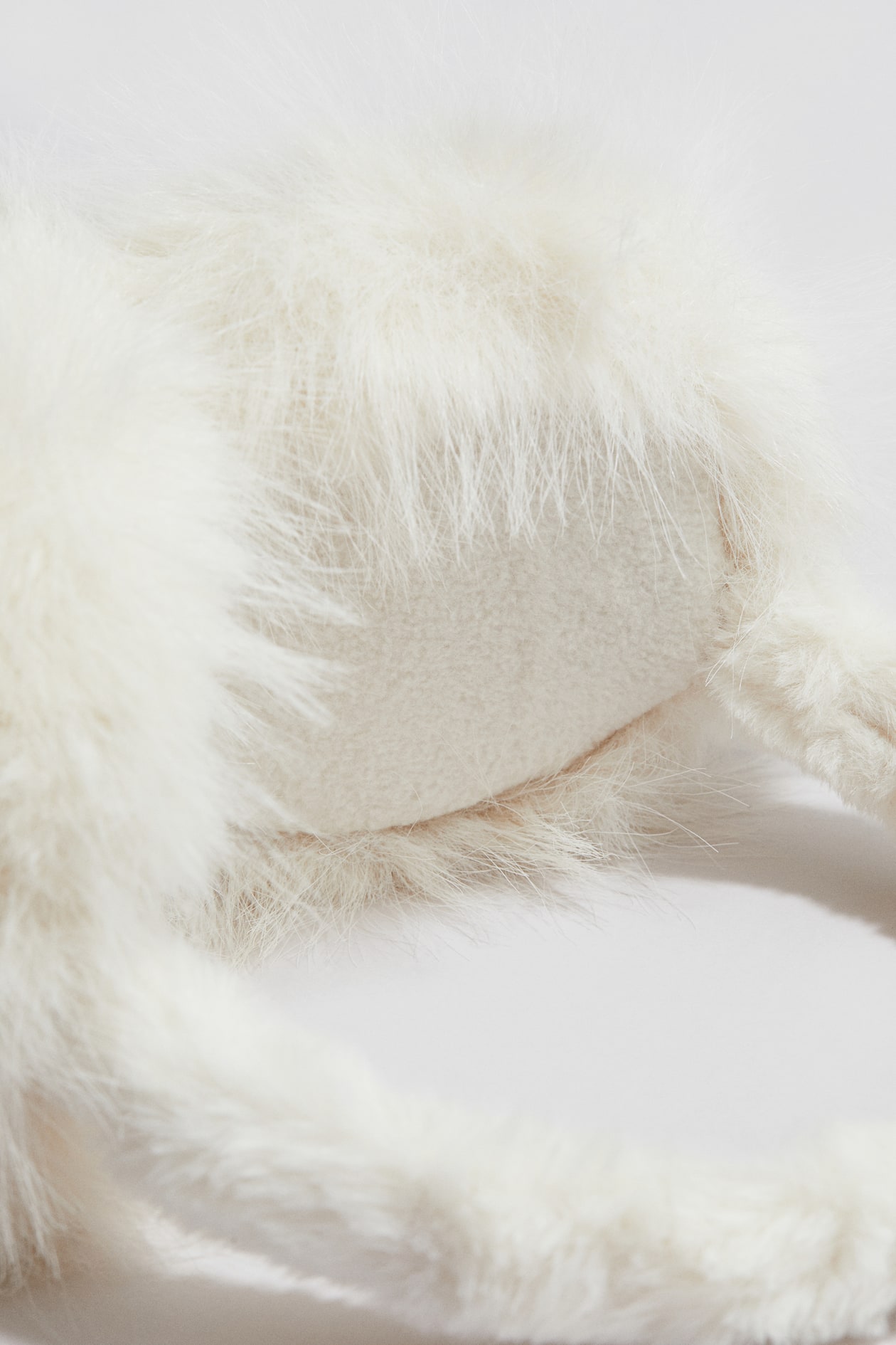 White Fluffy earmuffs for kids | H&M GB