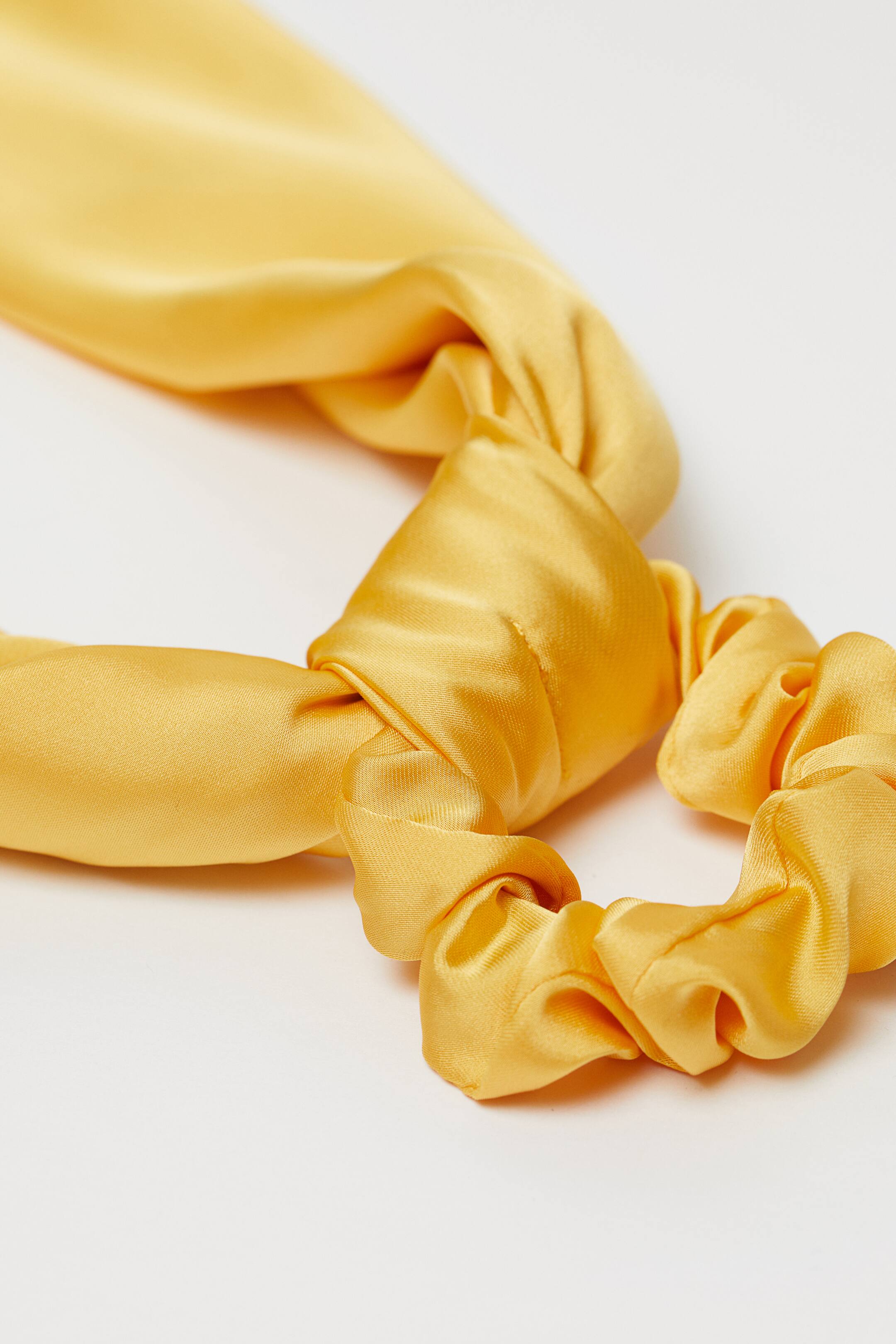 Tie-detail scrunchie - Yellow - Ladies | H&M HK