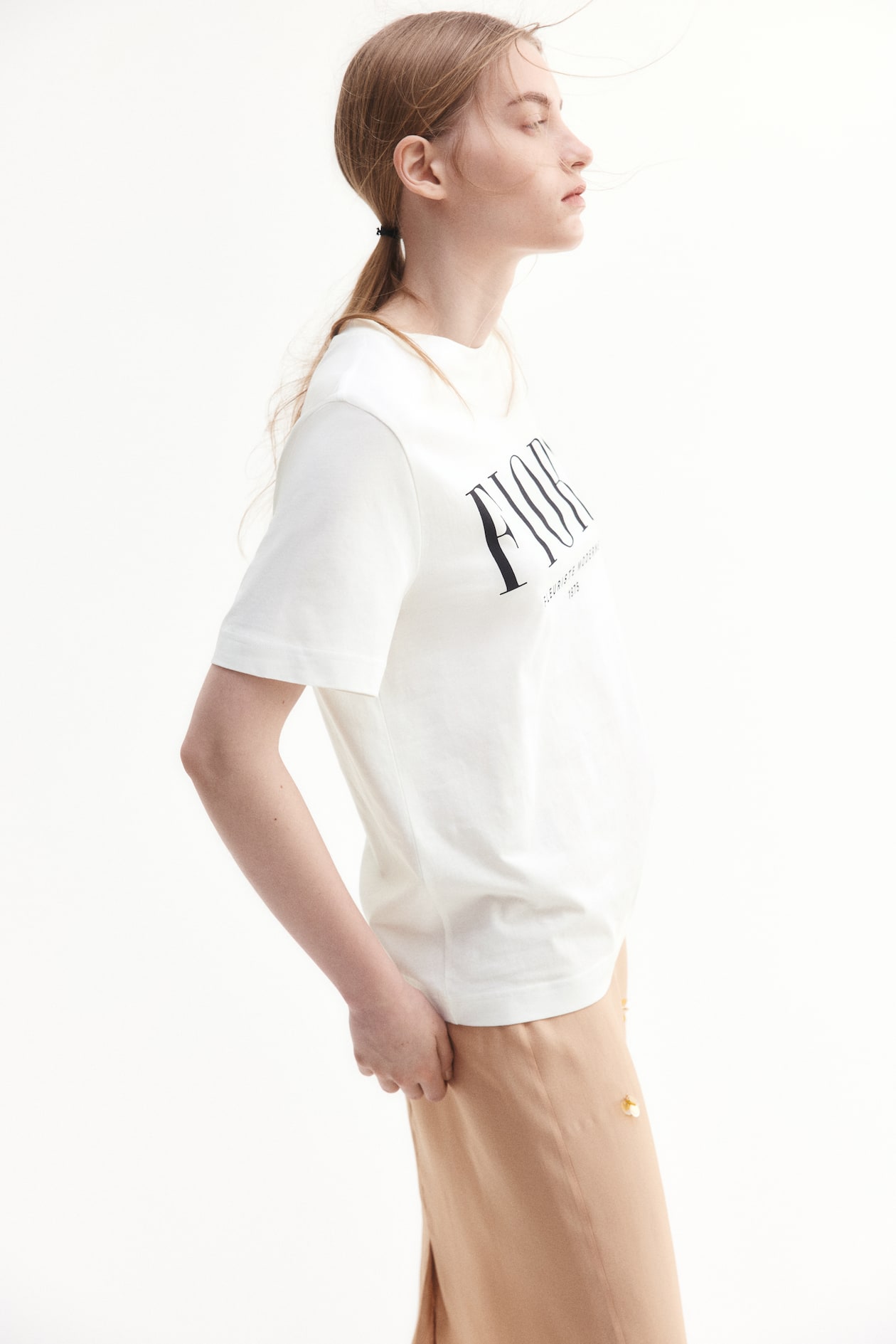 Printed T-Shirt - White/Fiori - Ladies | H&M US