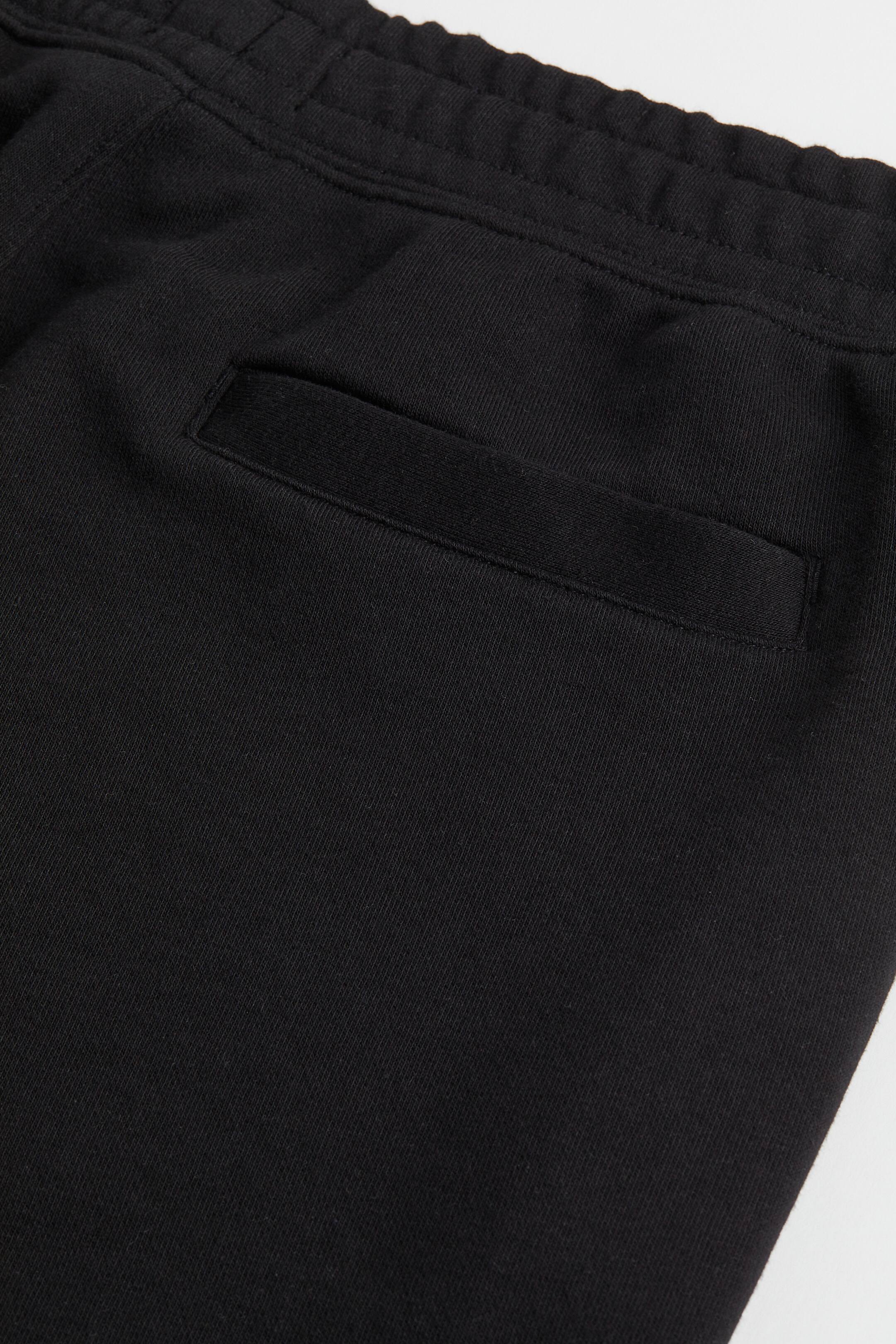 Men’s Black/New Beginnings Relaxed Fit Sweat Shorts | H&M AU