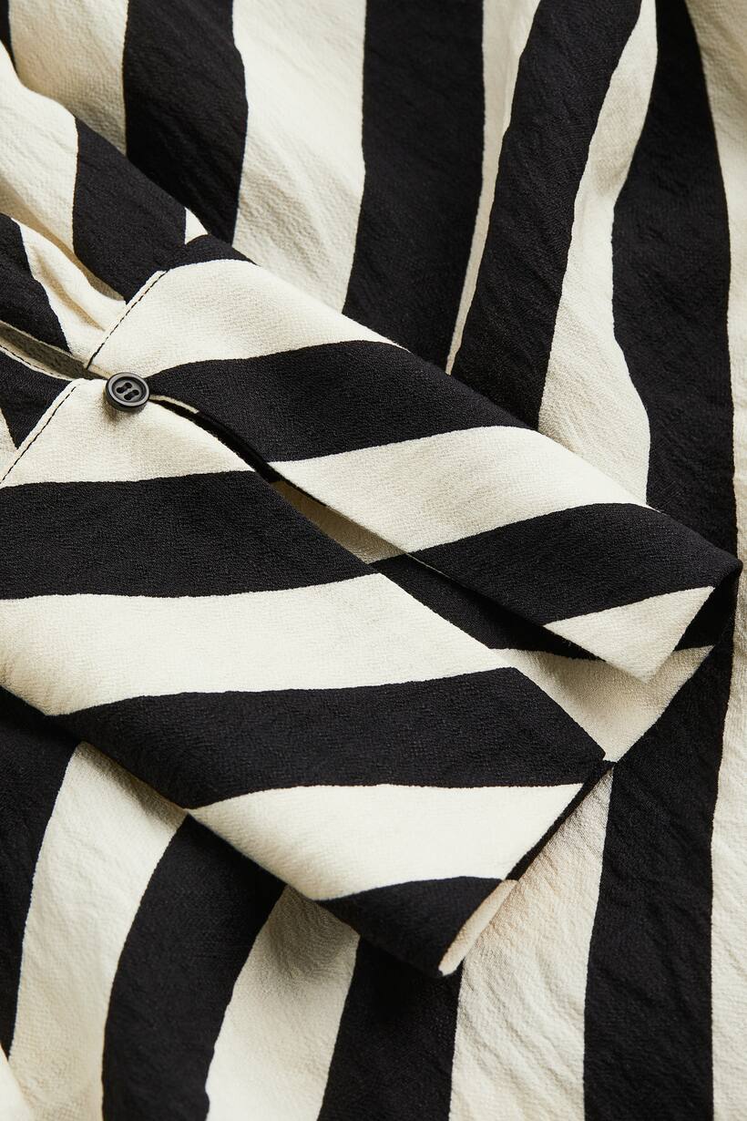 Women's Black/Striped Wrap dress | H&M GB