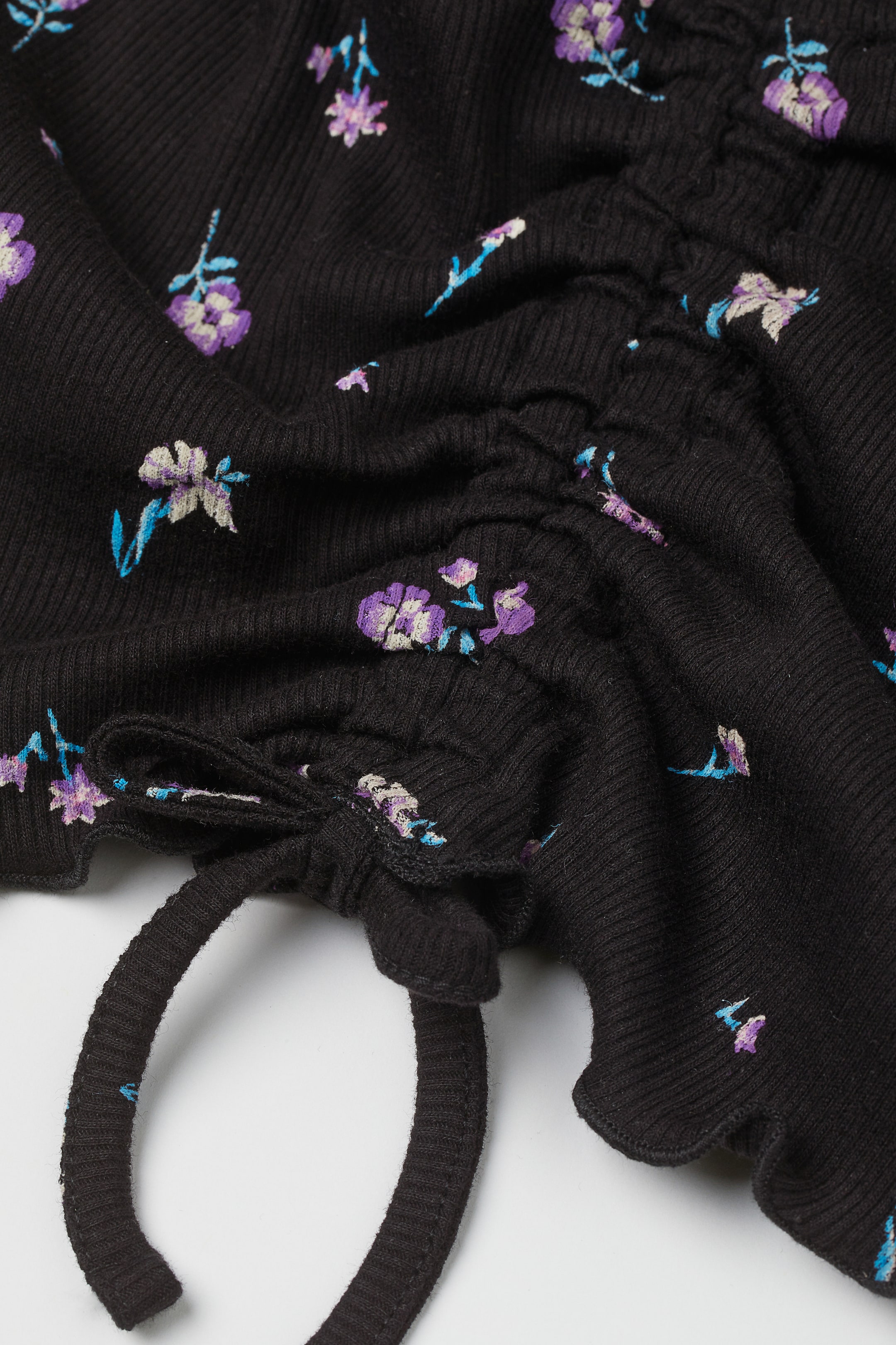 Ribbed Drawstring Top - Black/floral - Kids | H&M CA