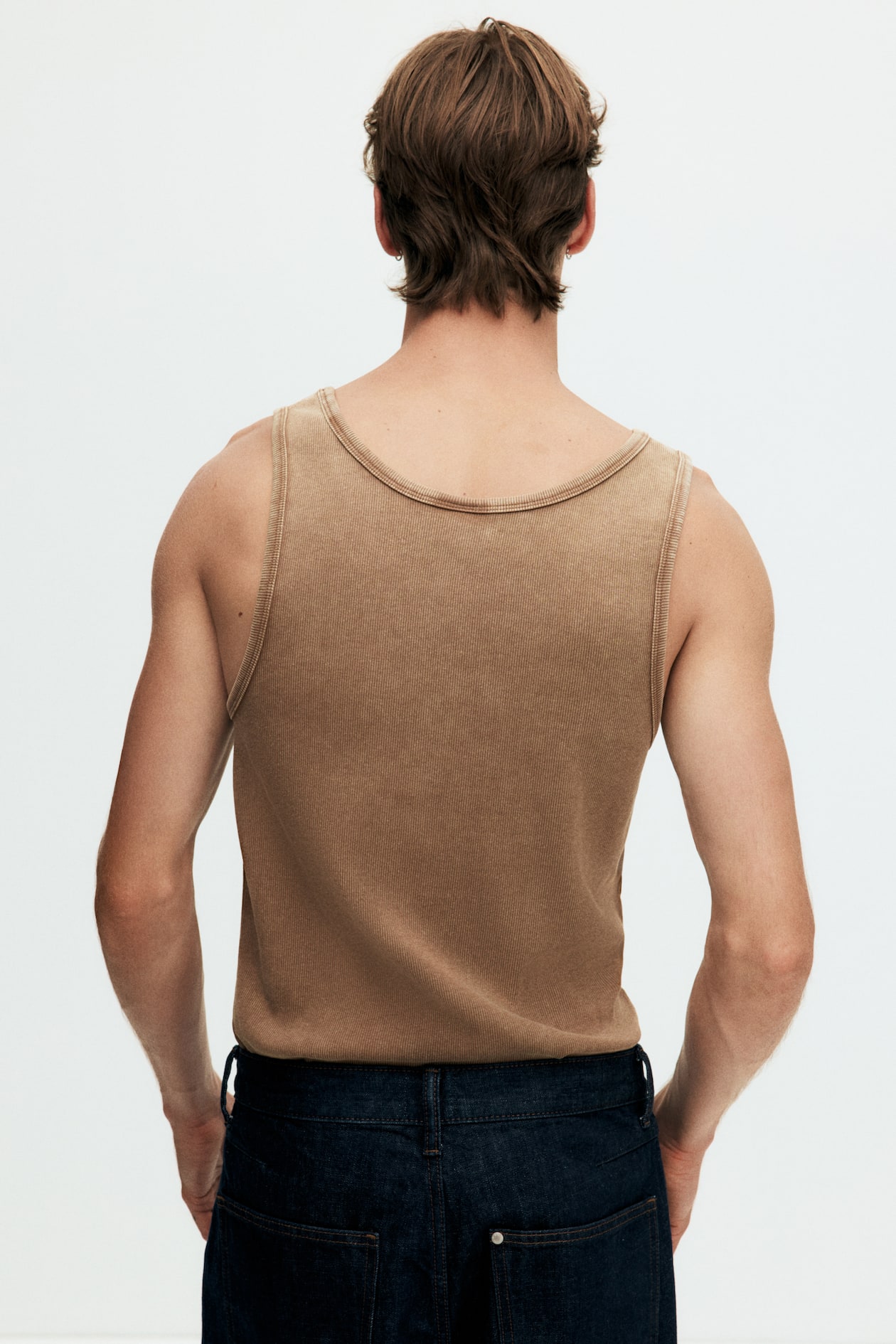 Men’s Dark beige/washed Slim-Fit Ribbed Tank Top | H&M US