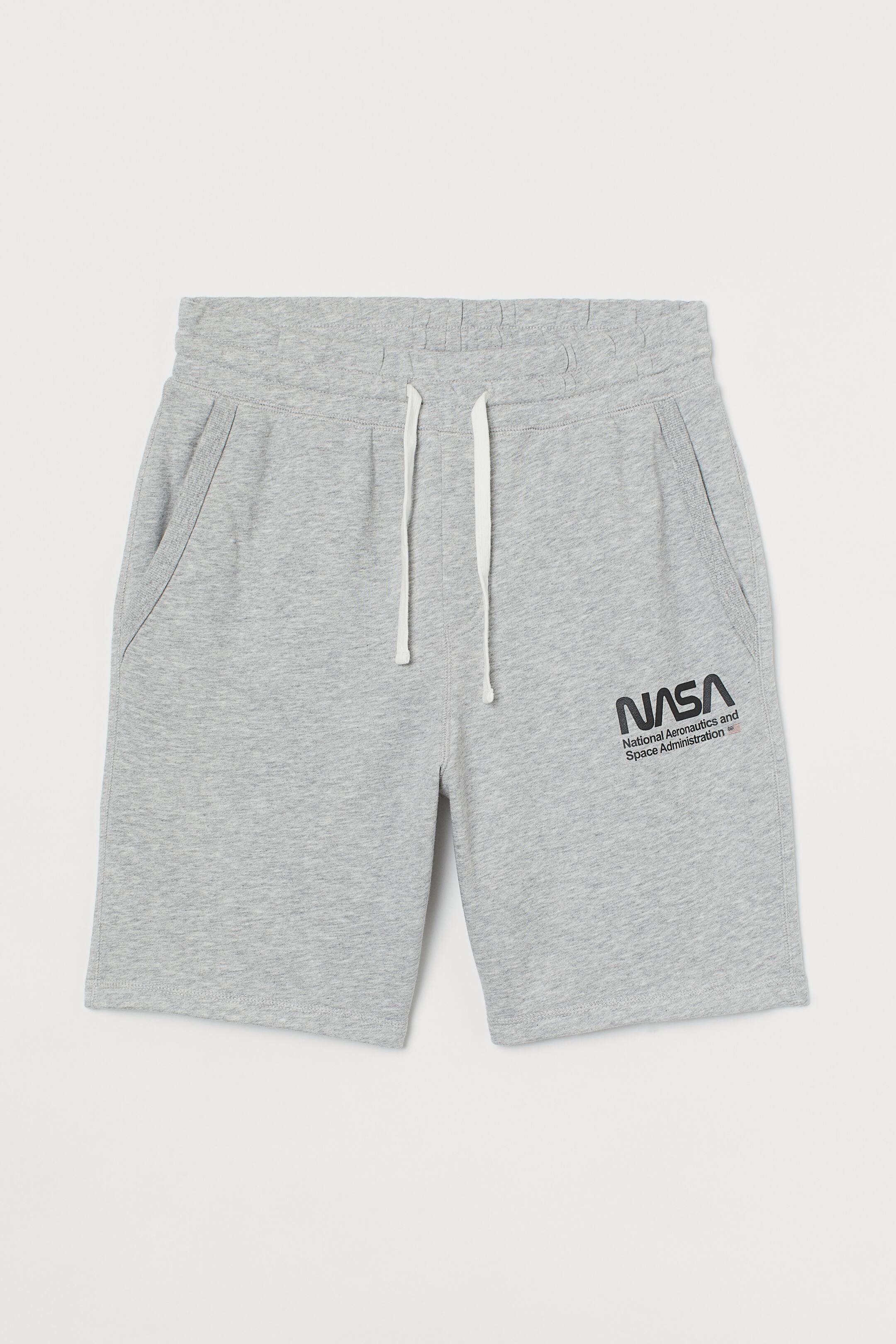 Βερμούδα φούτερ - Γκρι μελανζέ/NASA - Men | H&M GR
