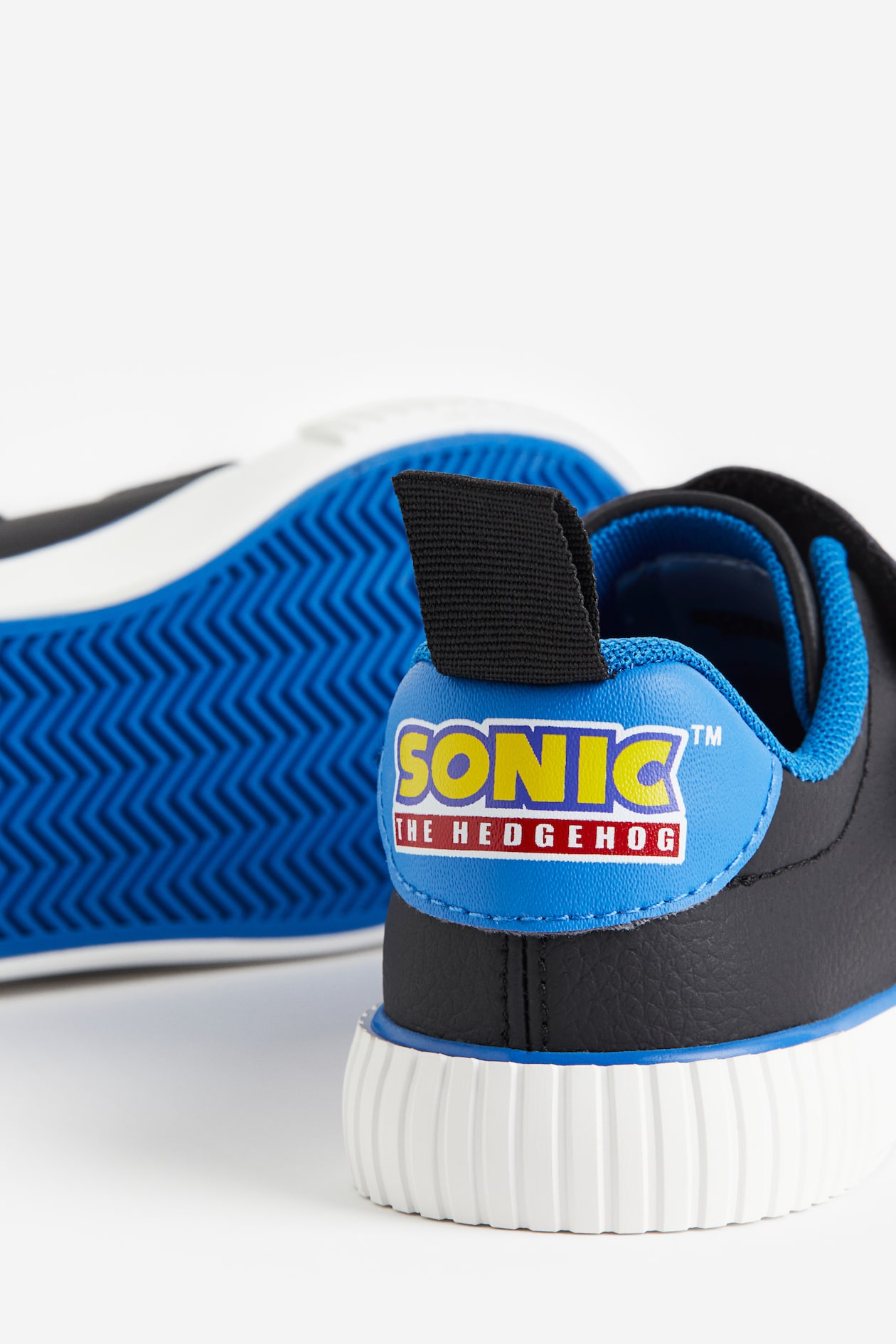 Black/Sonic the Hedgehog Printed Sneakers | H&M CA